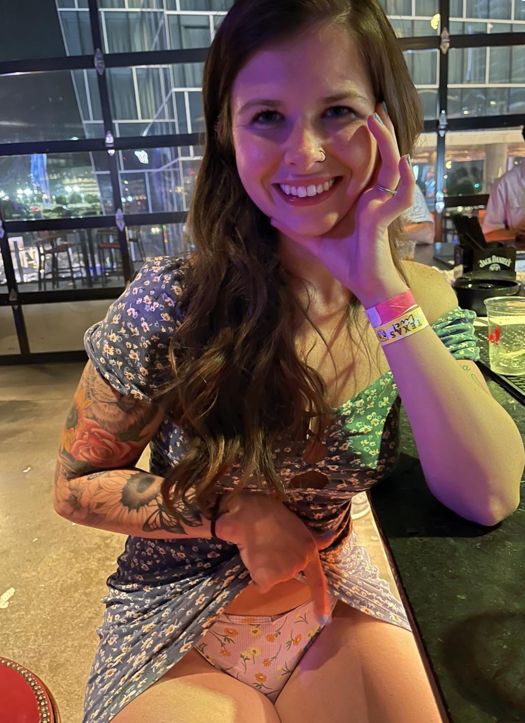 When the drinks start hitting | Scrolller