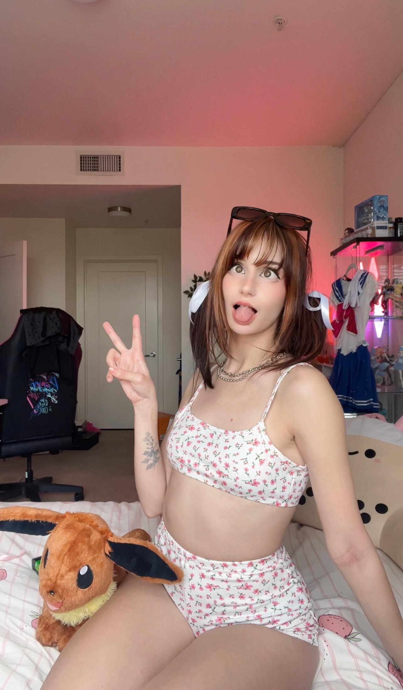 Where are you aiming? | Scrolller