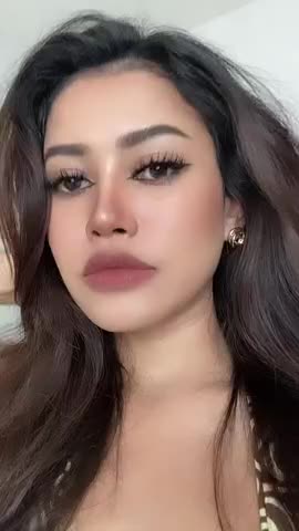 Who called for a rice cake to sit on his face? | Scrolller