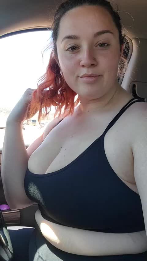 Who dosnt like seeing some tits at the trailhead? | Scrolller