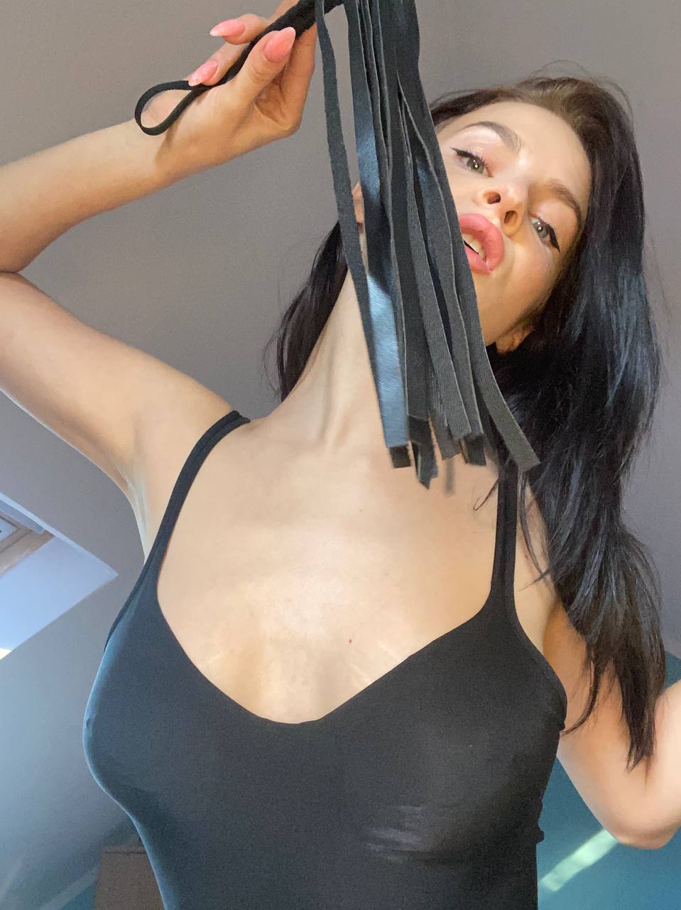 Who is ready to serve me? | Scrolller