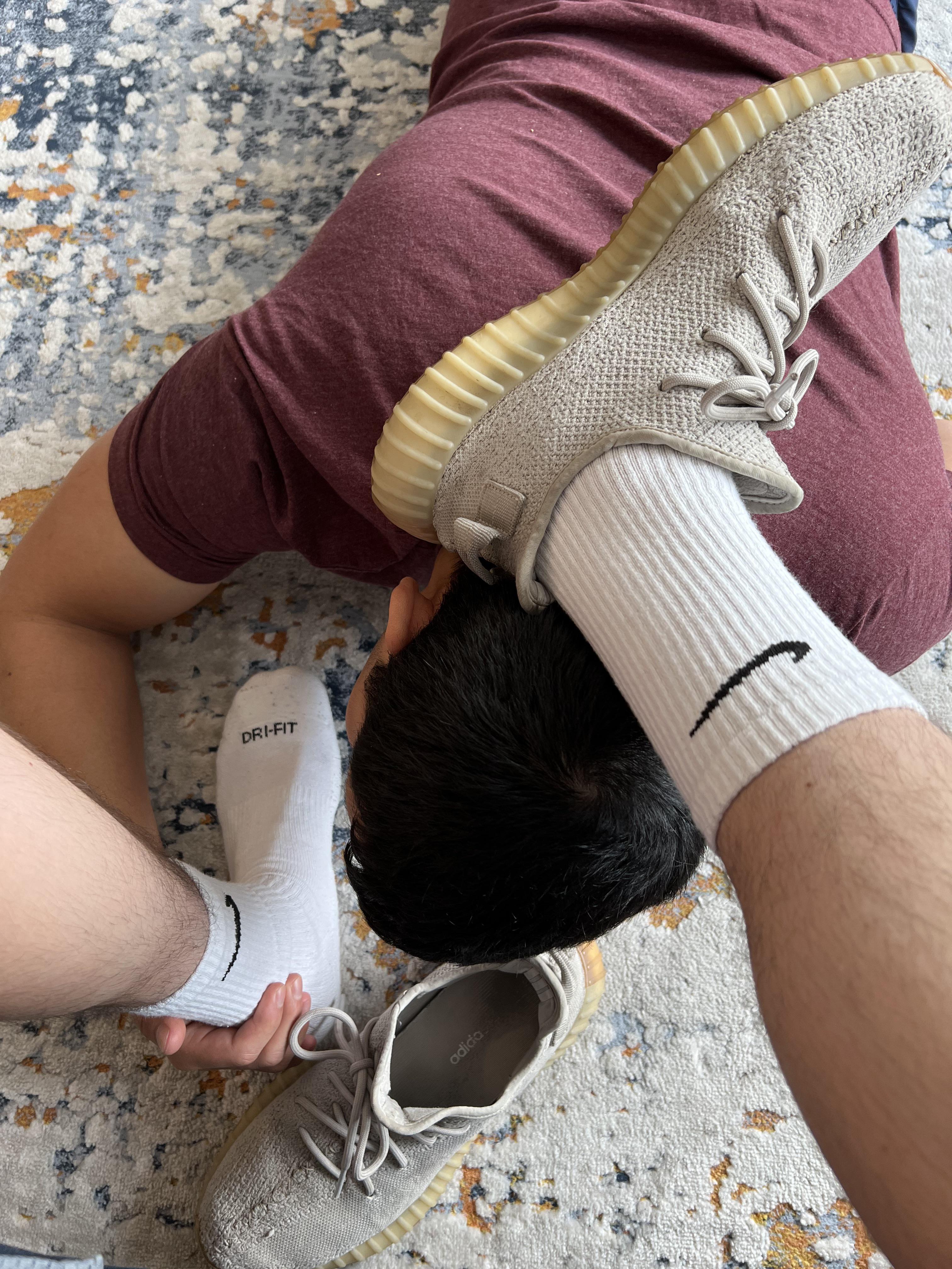 Who’s next to sniff my smelly socks? 😈 | Scrolller