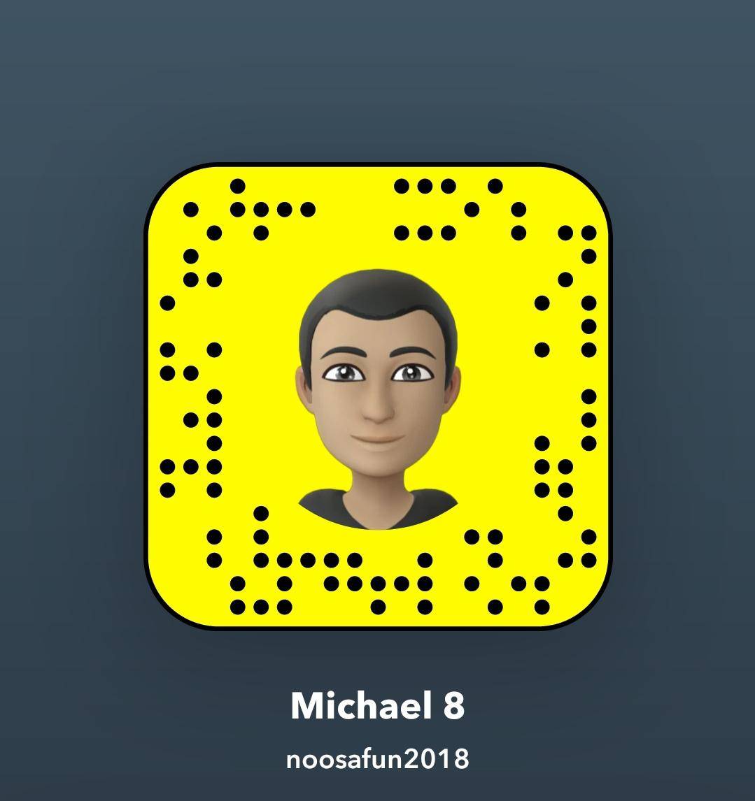 Who wants to chat? | Scrolller