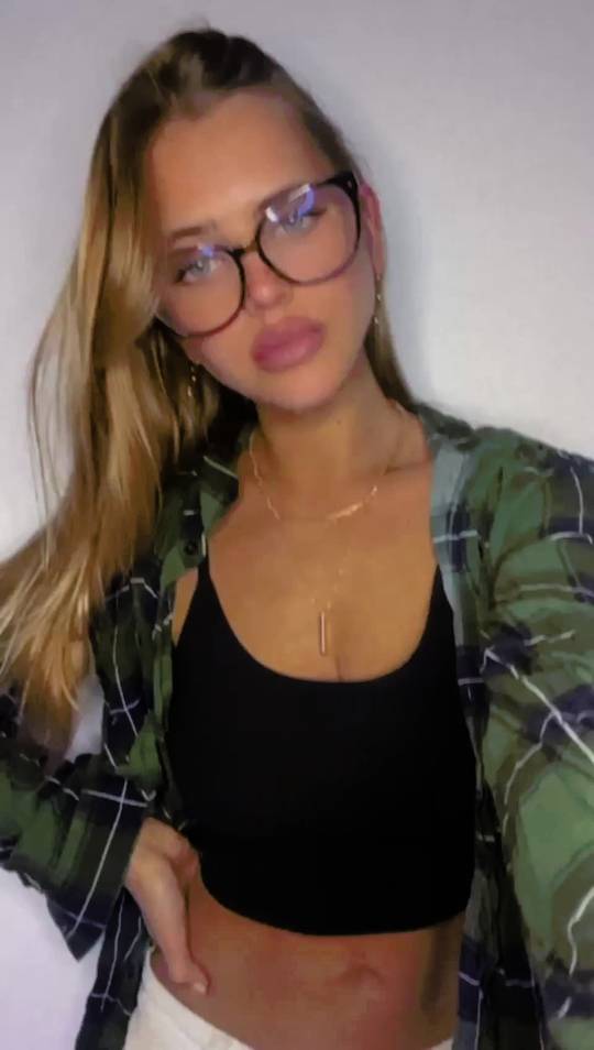 Do I have to tell you what to do? Or you already know the tasks? | Scrolller