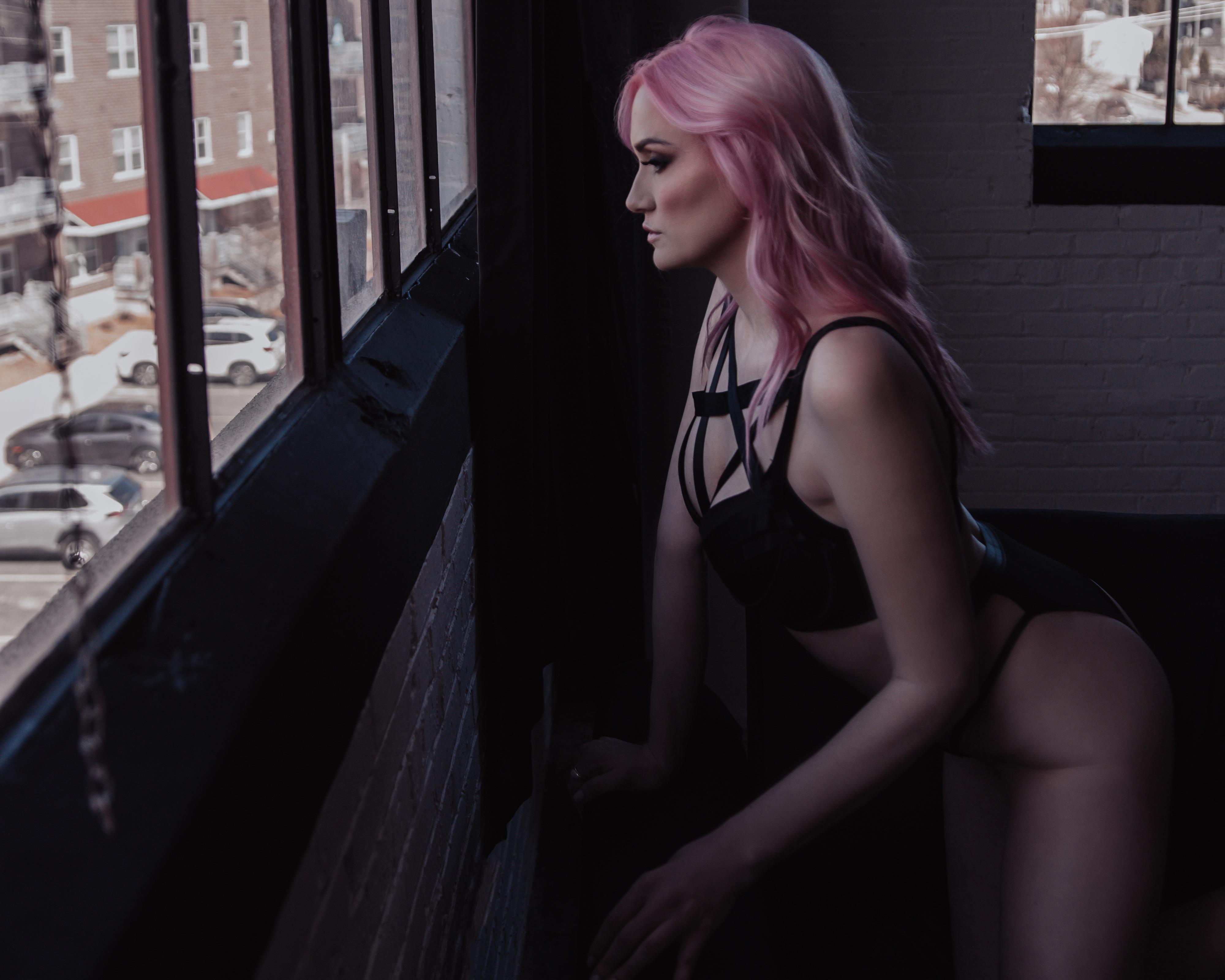 Window pain 😏 | Scrolller