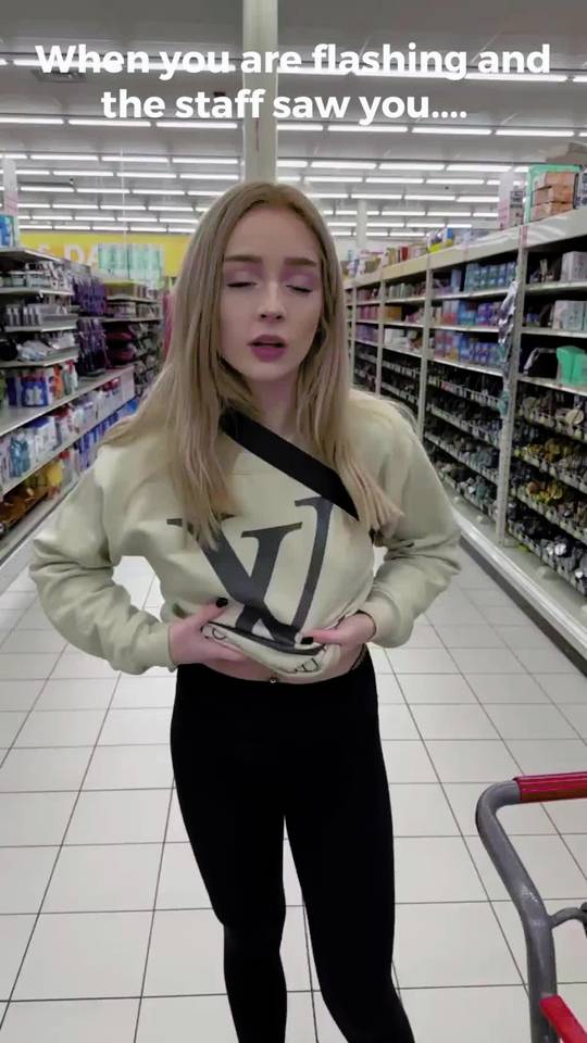 Would you pick up this 2004 girl at the store? | Scrolller