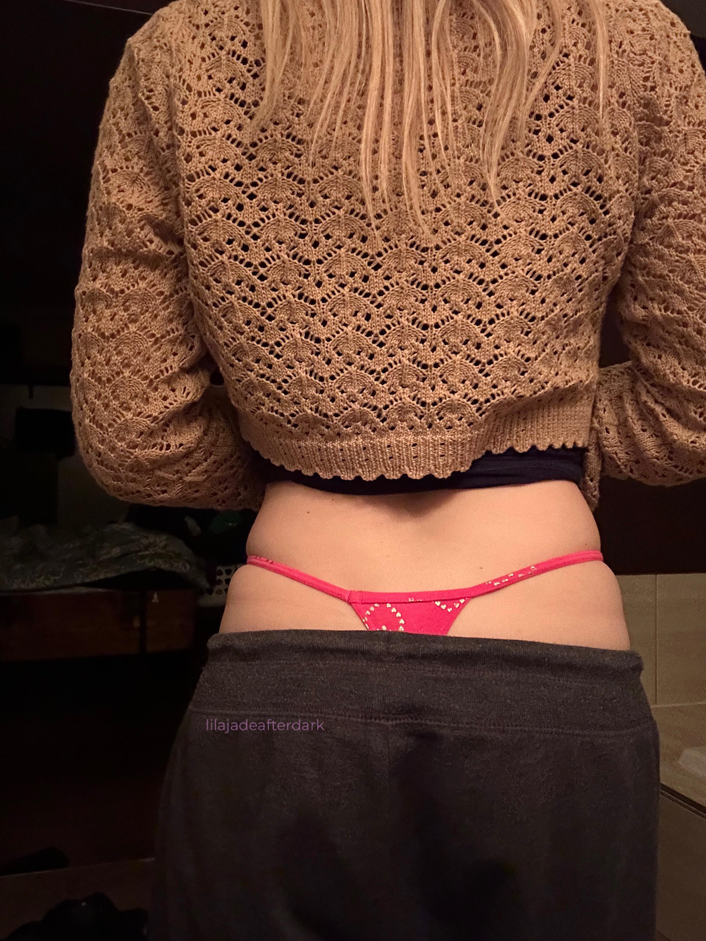 You could help me pull them down all the way | Scrolller