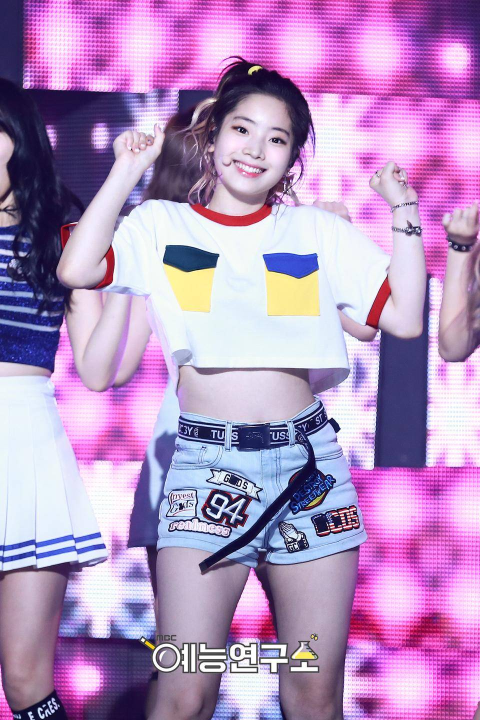 160611 Dubu | Scrolller