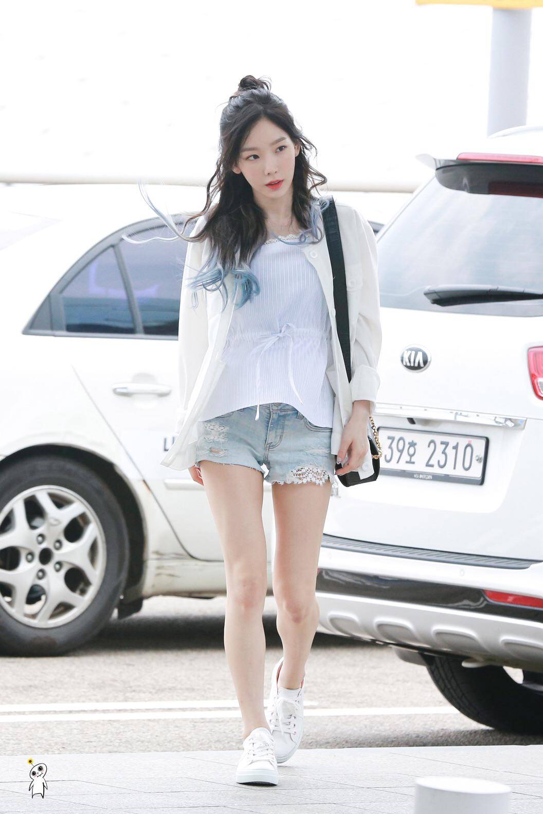 170609 Taeyeon | Scrolller