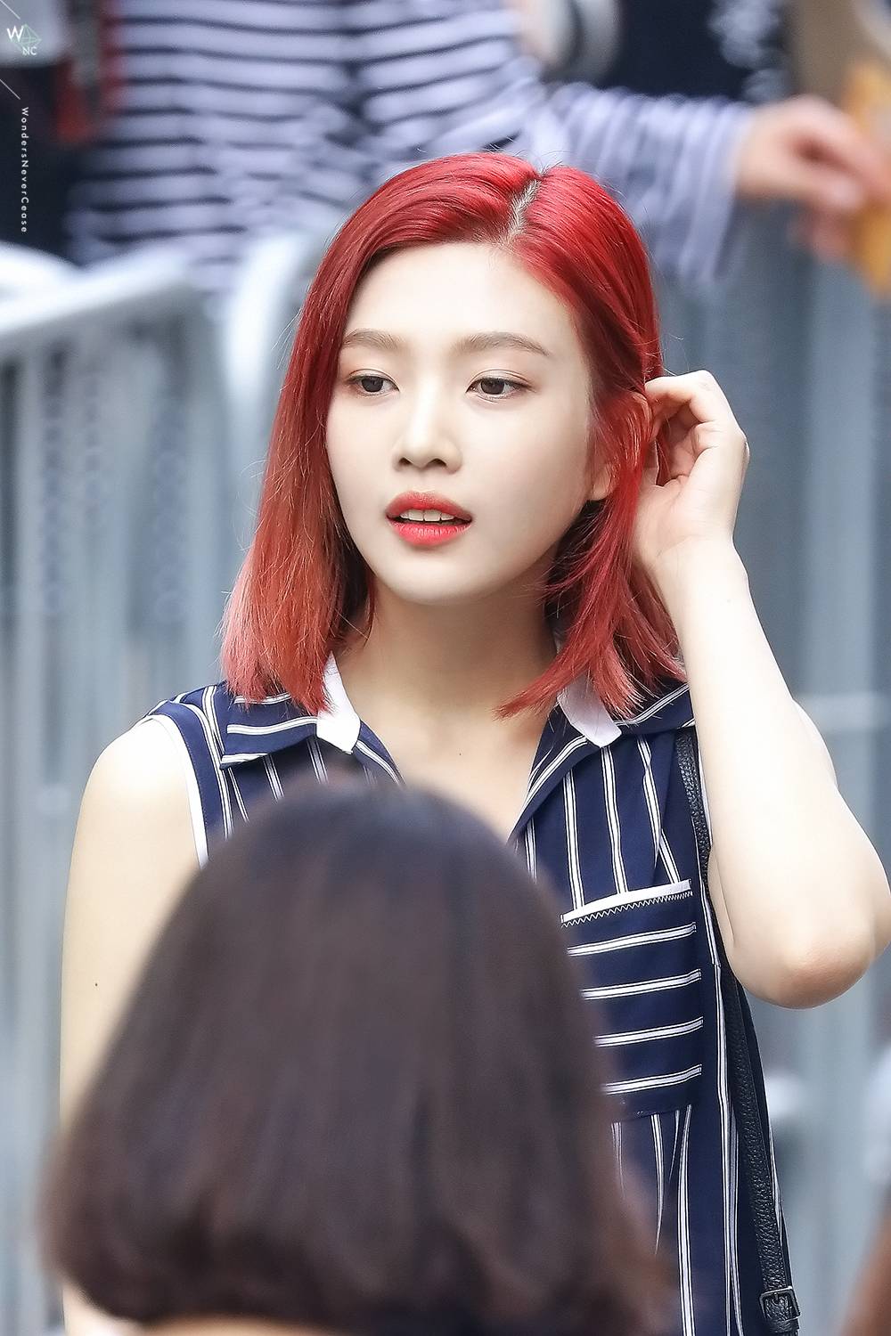 170630 Joy | Scrolller