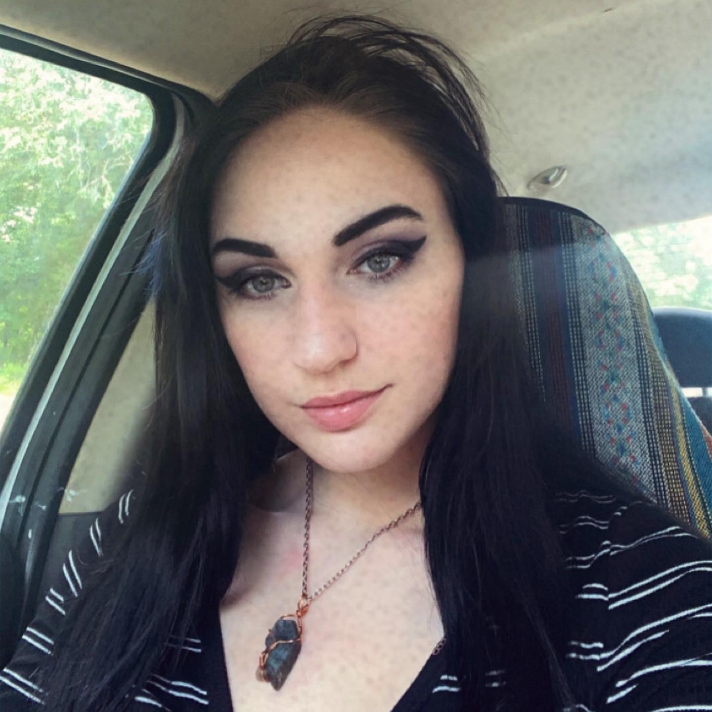 (18) today has gone by so quick! 💛 | Scrolller