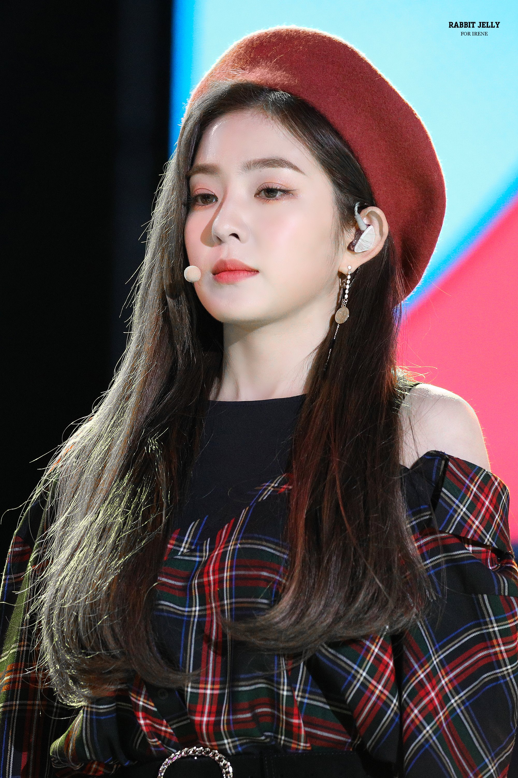 181104 Irene | Scrolller
