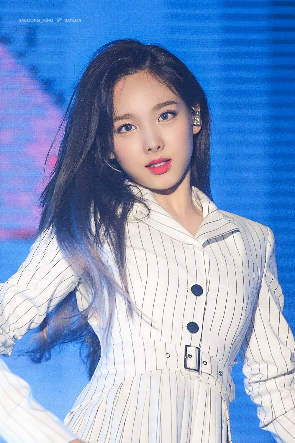 190811 Nayeon's Irresistible Gaze | Scrolller