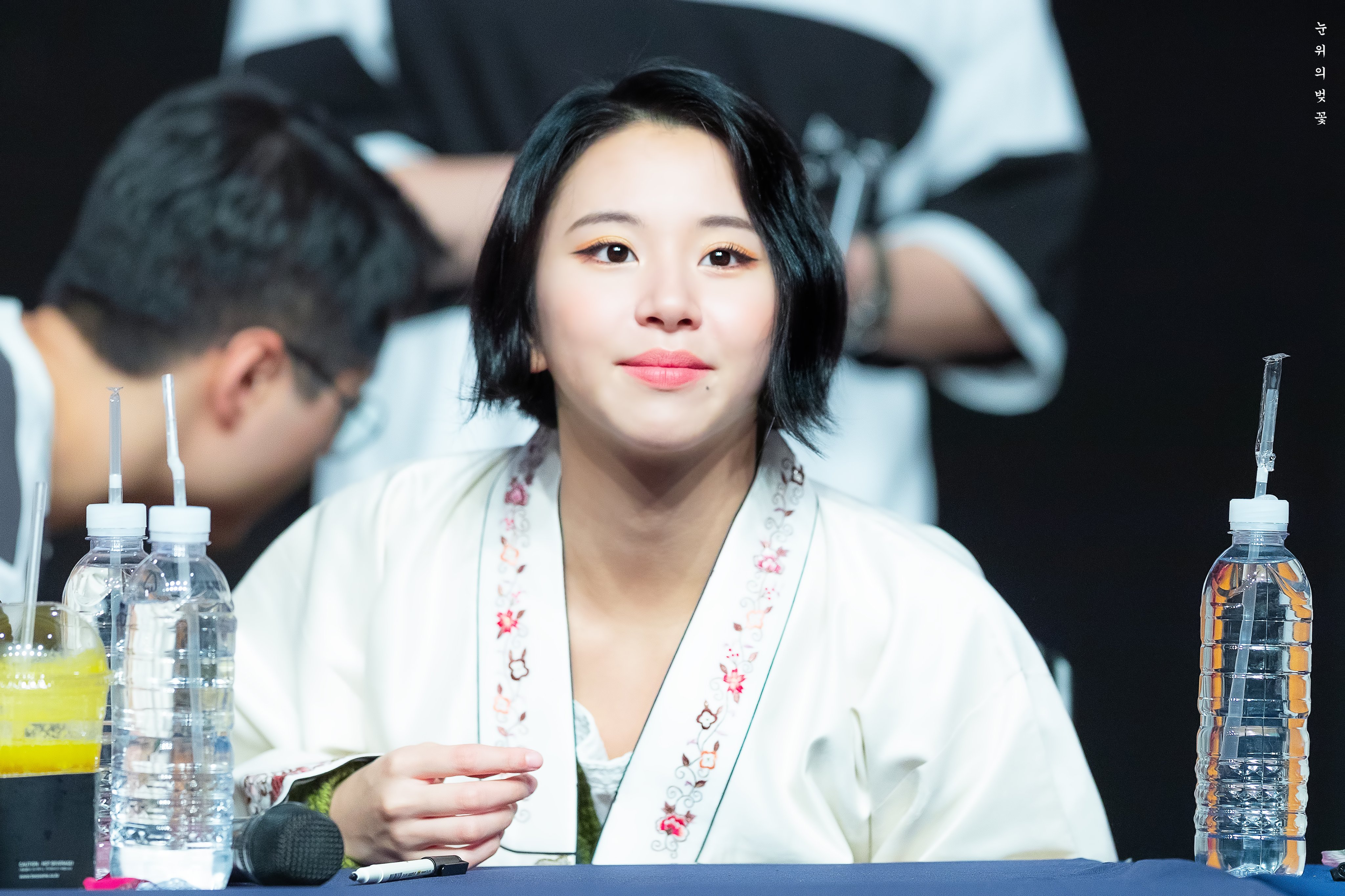 191005 Beautiful Chaeyoung | Scrolller