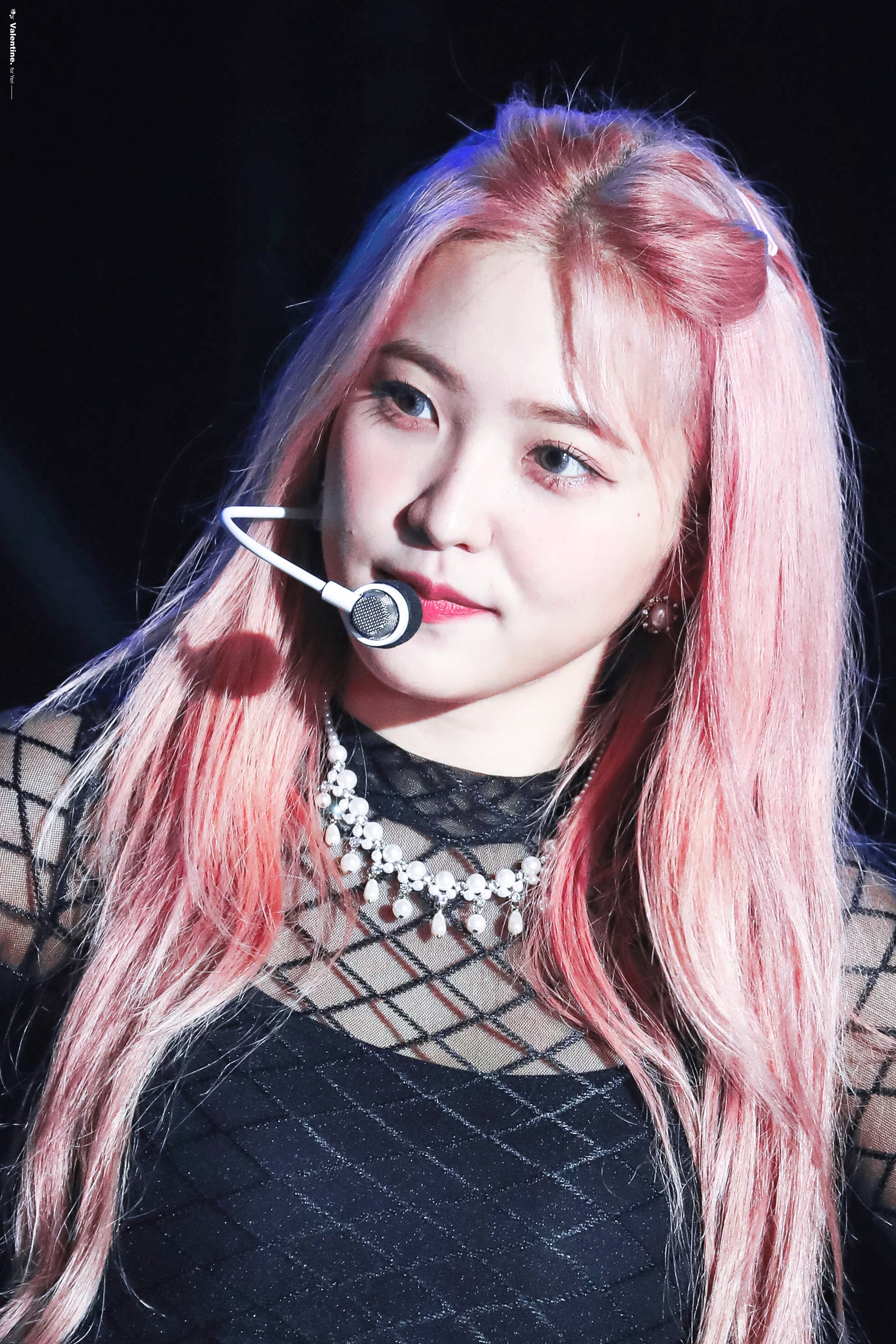 191005 Yeri | Scrolller