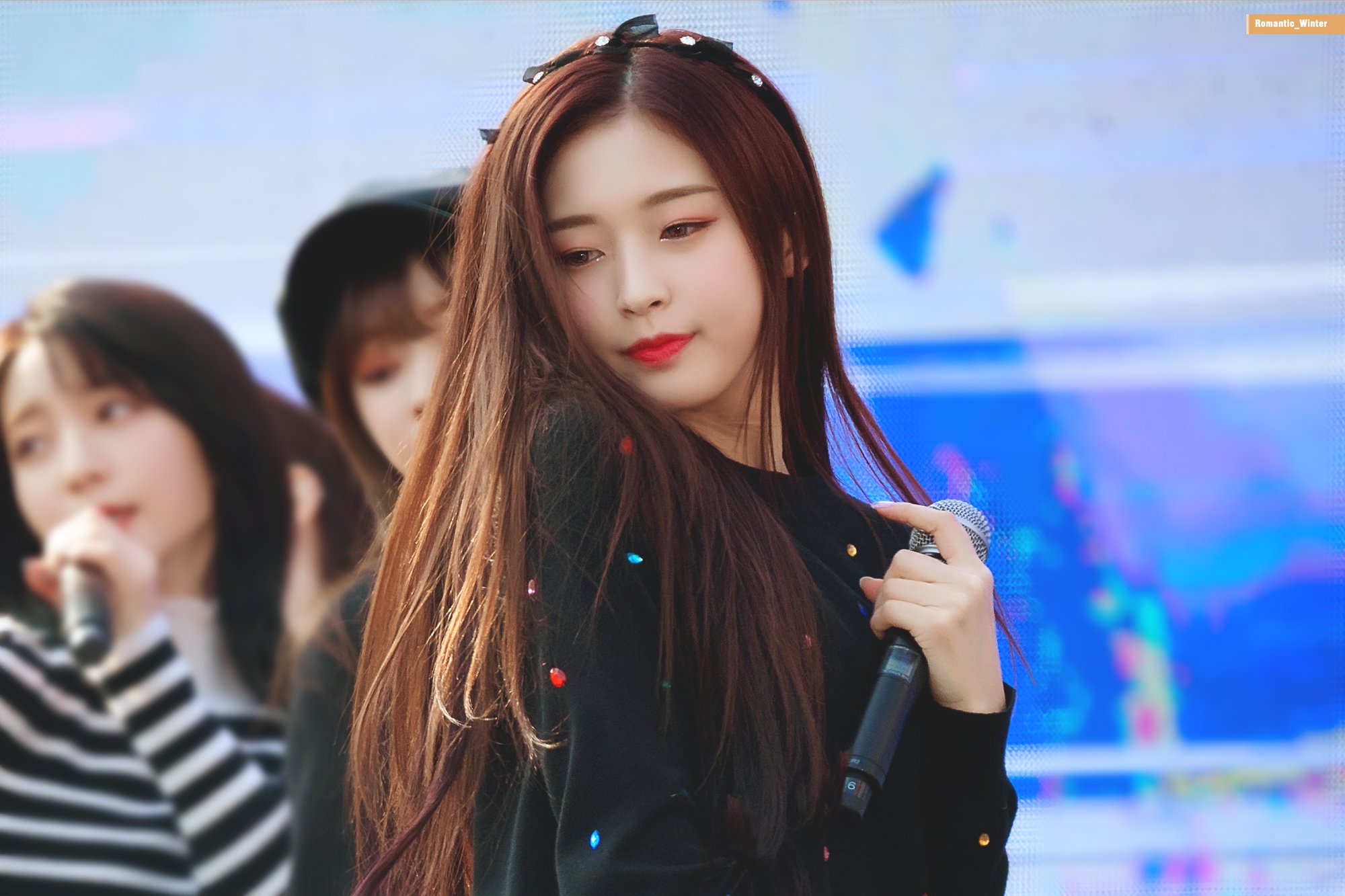 191103 Arin | Scrolller