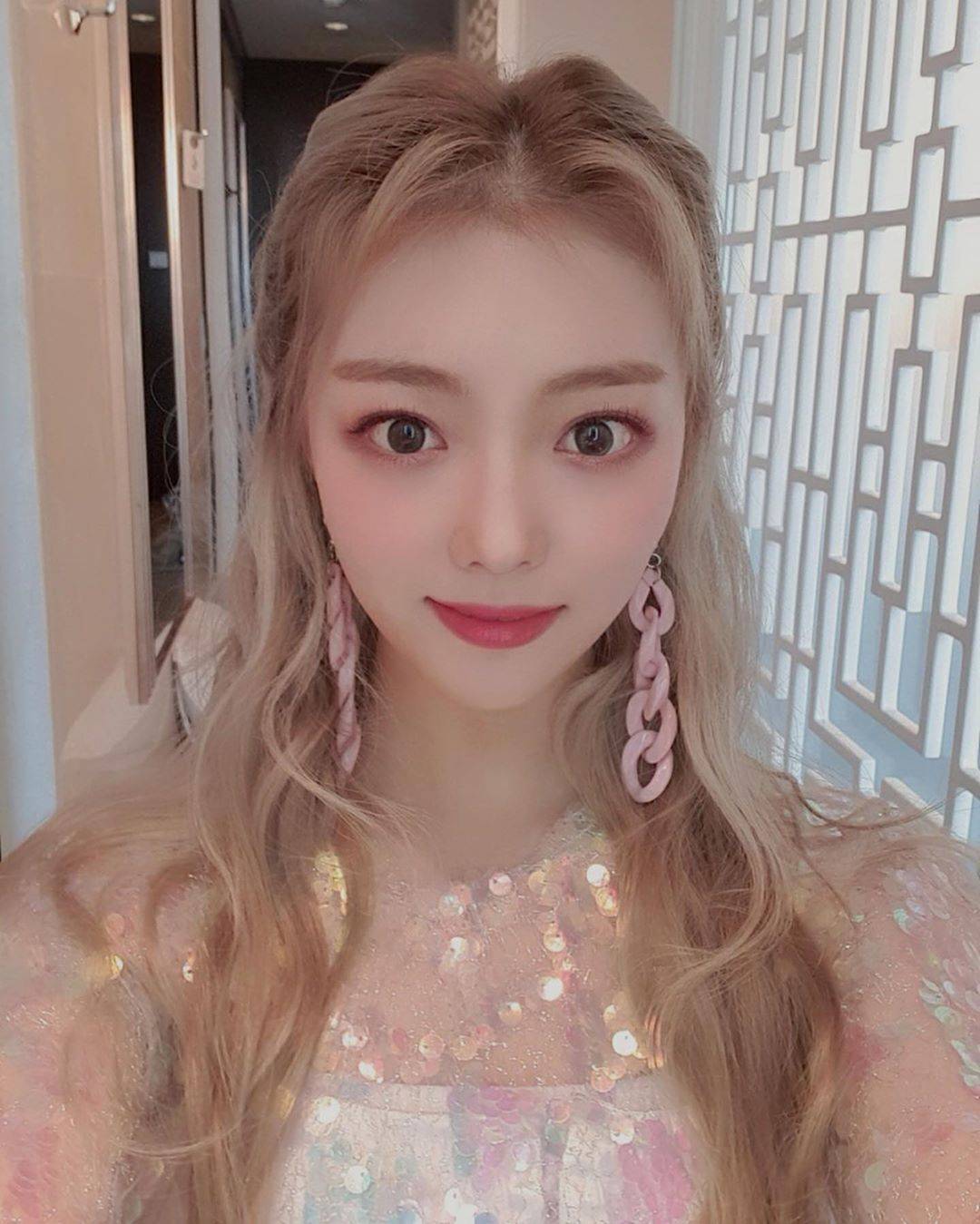 191122 Haneul Instagram Update | Scrolller