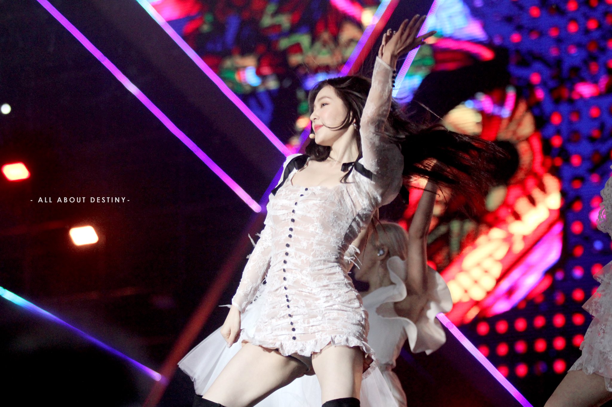 191126 Irene | Scrolller