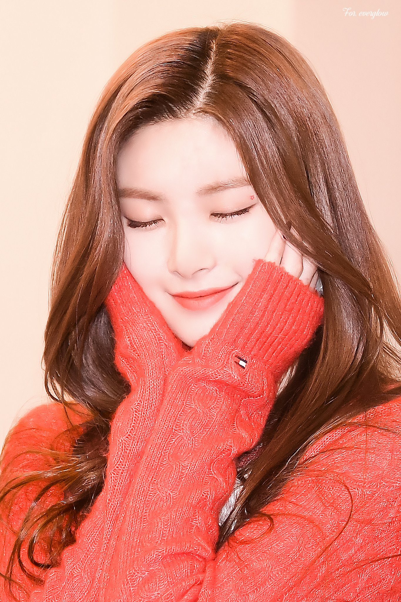 191221 Yiren | Scrolller