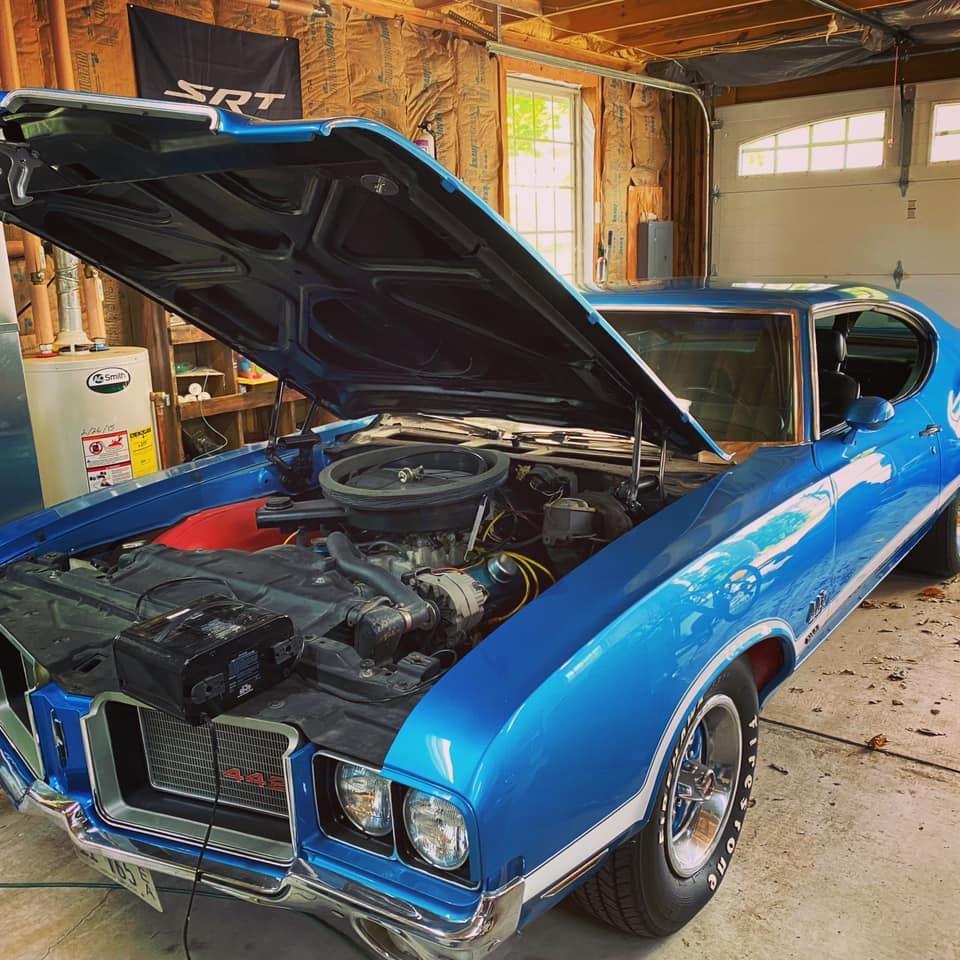 1972 442 W30 in original Viking Blue | Scrolller