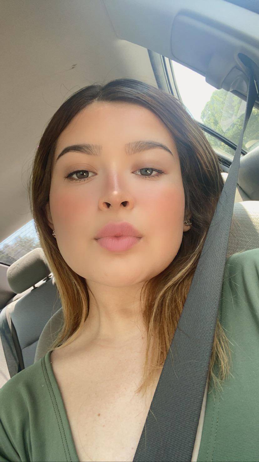 (20) let’s talk ☺️ | Scrolller