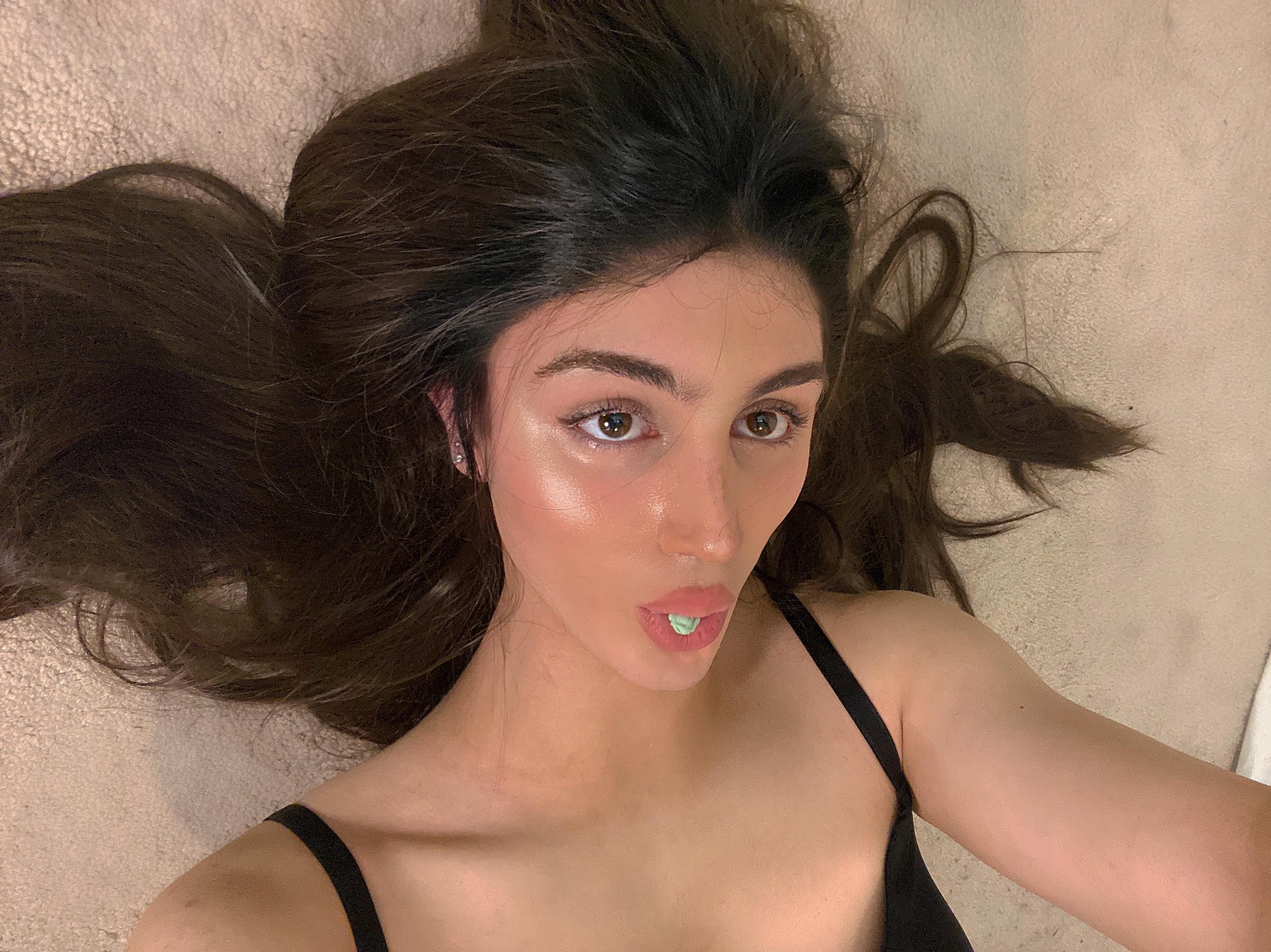 (20 MTF) hi, hope everyone’s Sunday night is going well 💗 | Scrolller