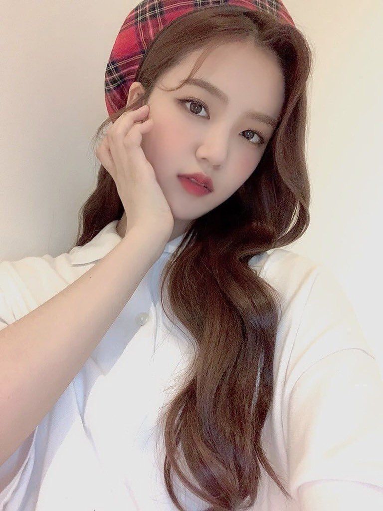 200704 - Lena Twitter Update | Scrolller