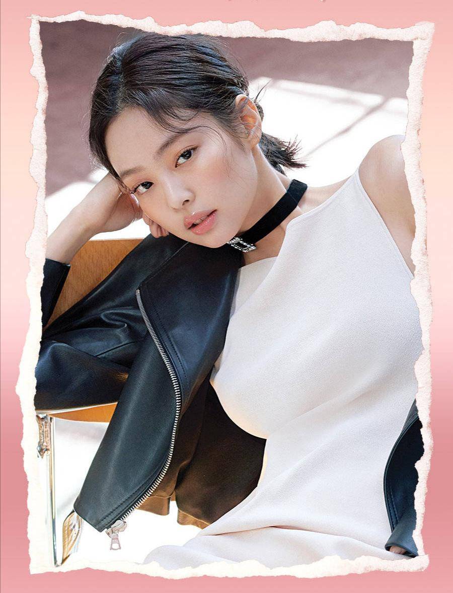 201023 Jennie x Hera | Scrolller