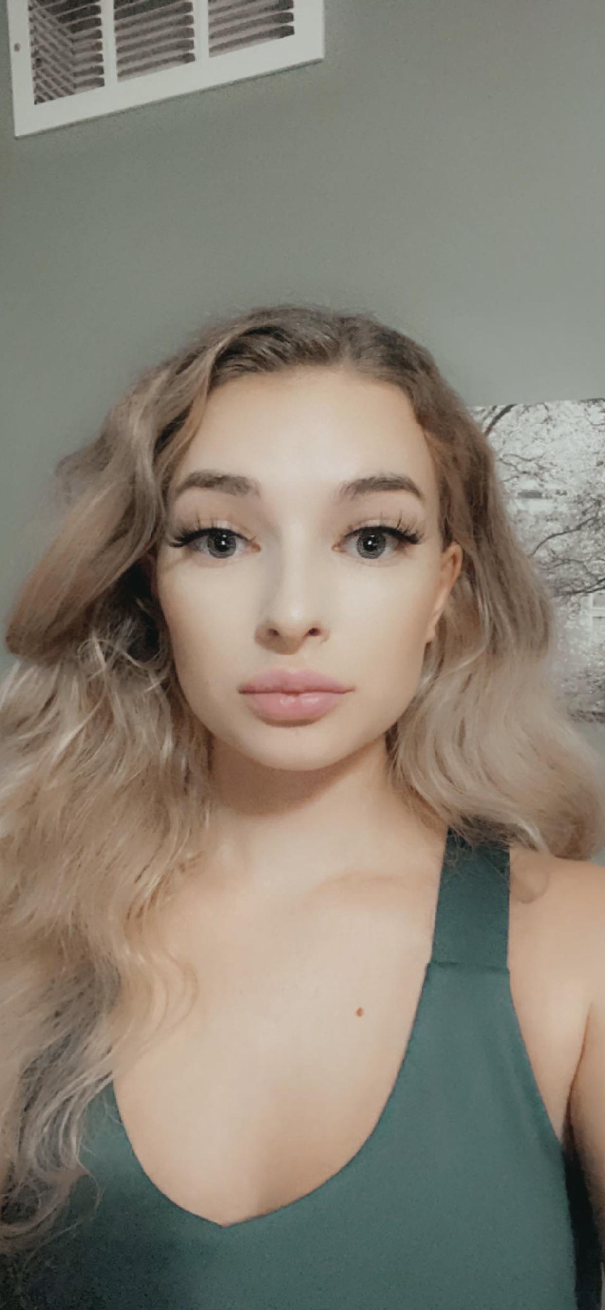 [21 F] Do I Have Resting Bitch Face Lol Scrolller