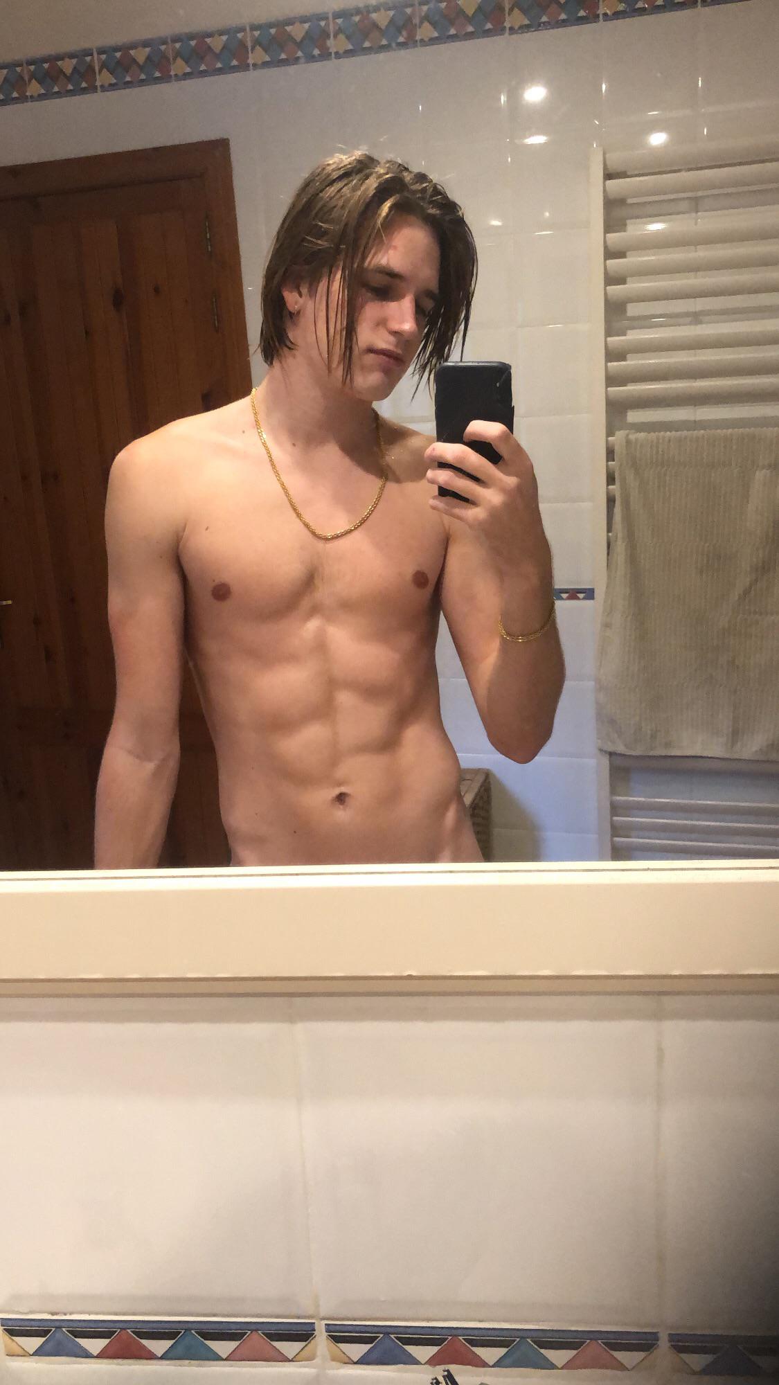 I may look cute but i can be naughty too | Scrolller