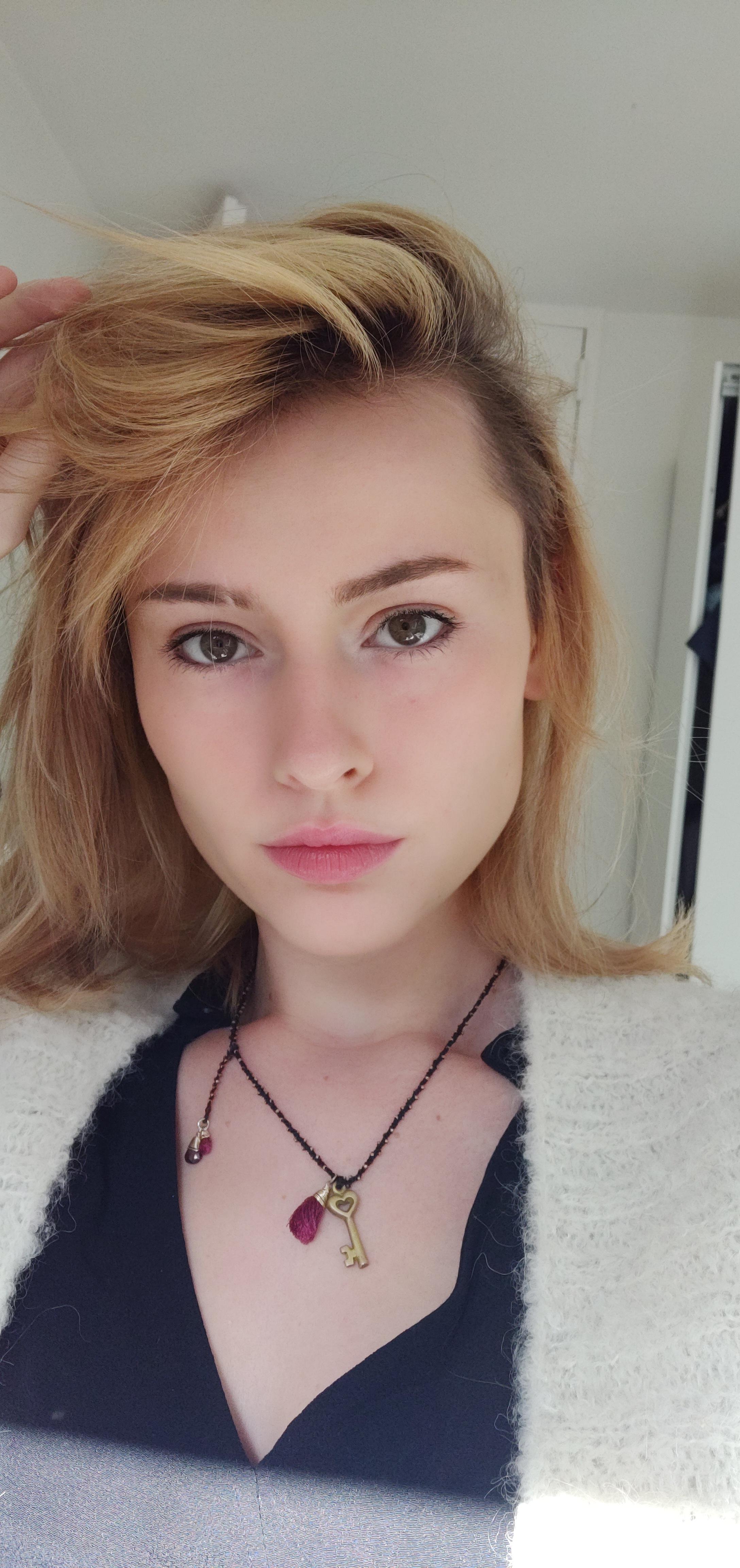 (21f) feeling really stressed out ngl, 💔 | Scrolller