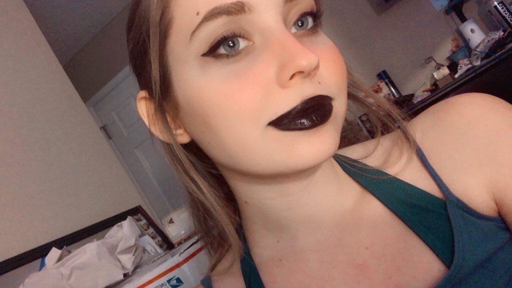 (22) black lipstick? | Scrolller