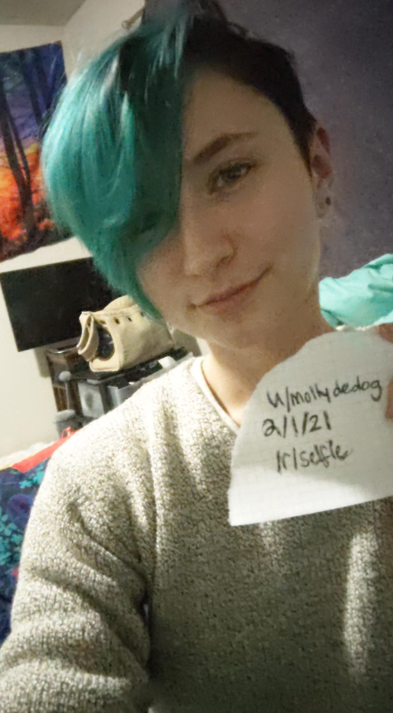 22F a bit of a lazy verification post .w. | Scrolller