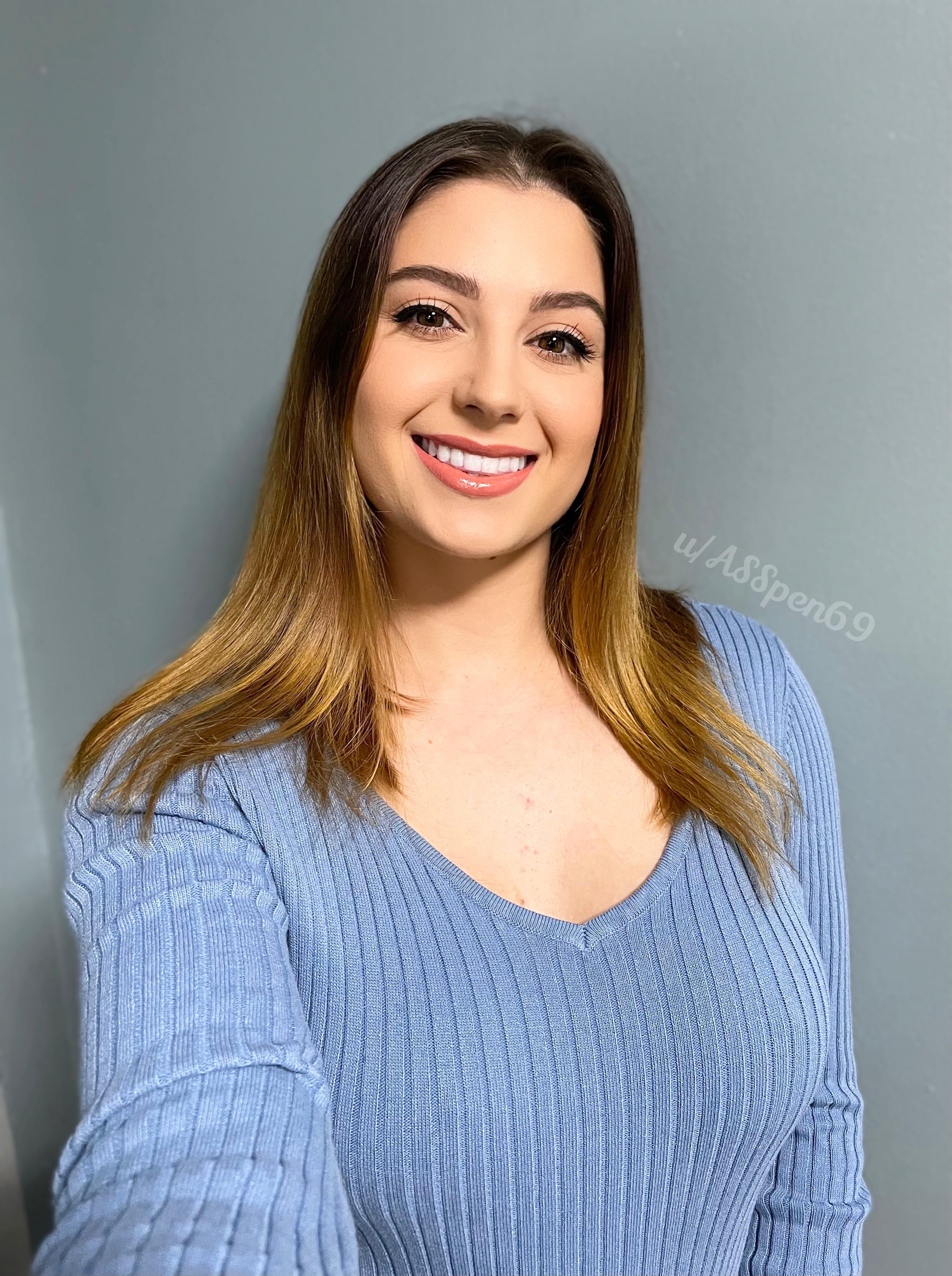 [23] Morning selfie before work happy hump day! | Scrolller