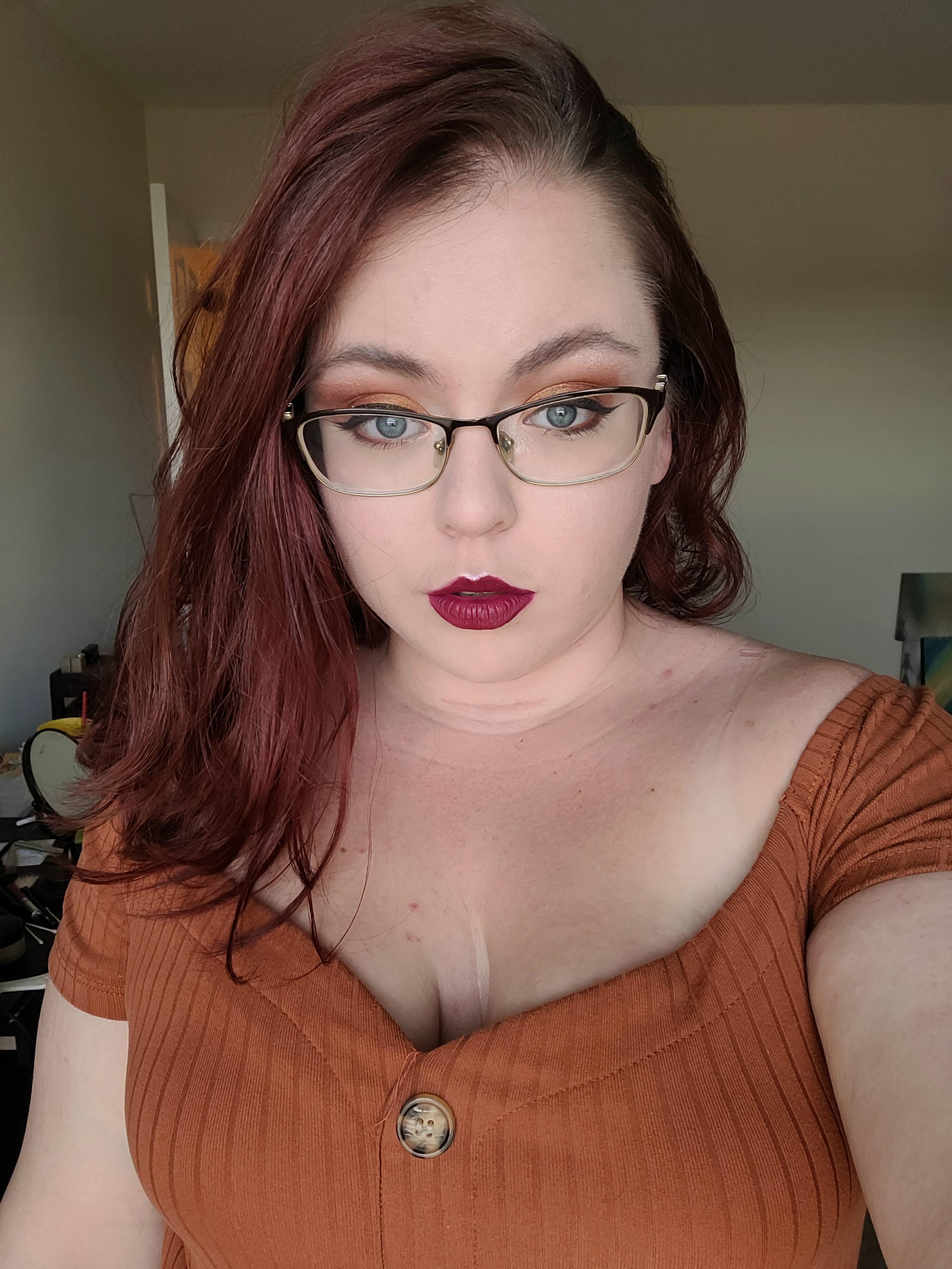 24, cut my hair feeling like velma | Scrolller