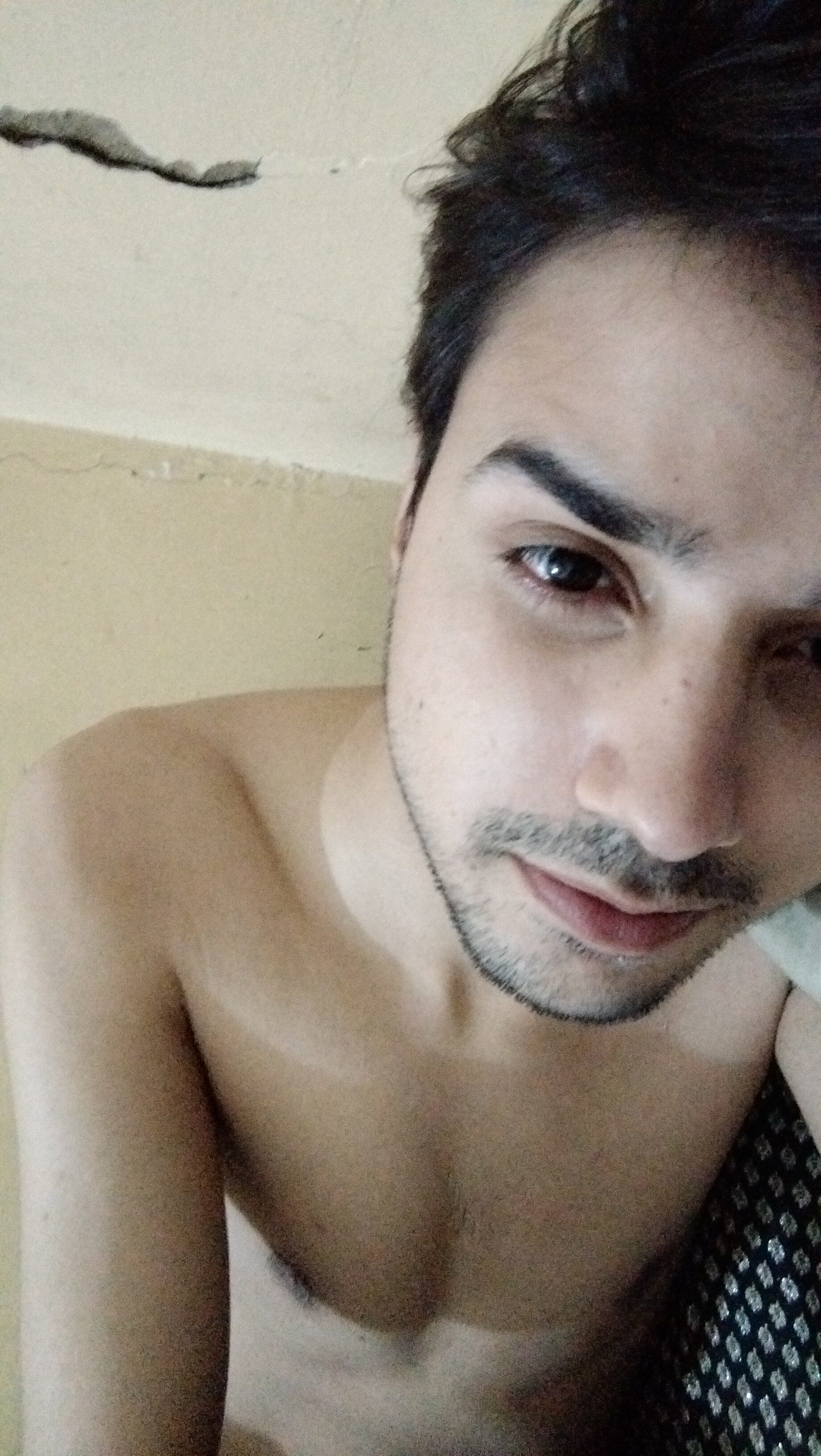 25yr into big dom guys | Scrolller