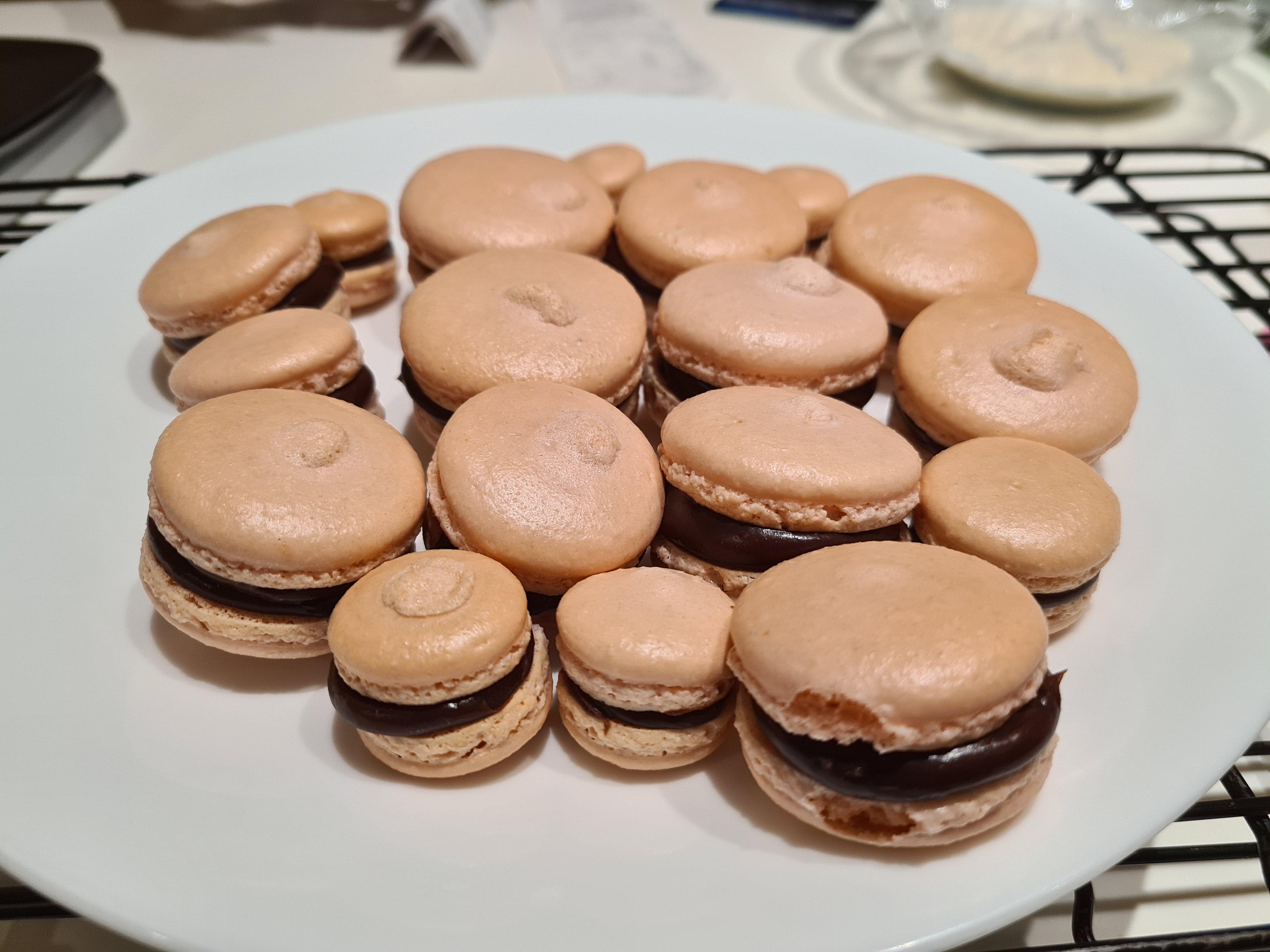 2nd attempt at macarons 🥰 | Scrolller
