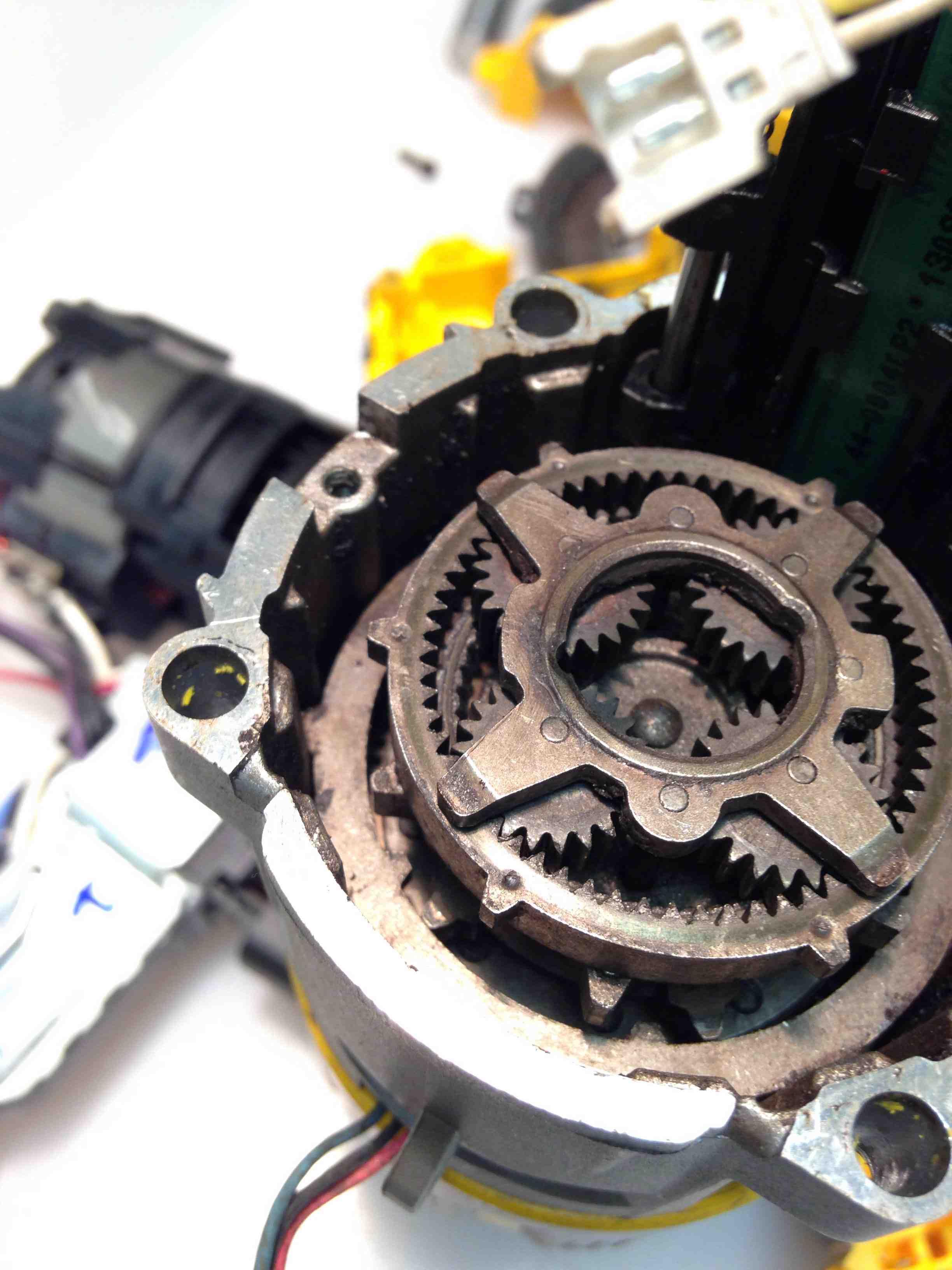 3 speed DEWALT Hammerdrill Transmission [OC] [2448x3264] | Scrolller