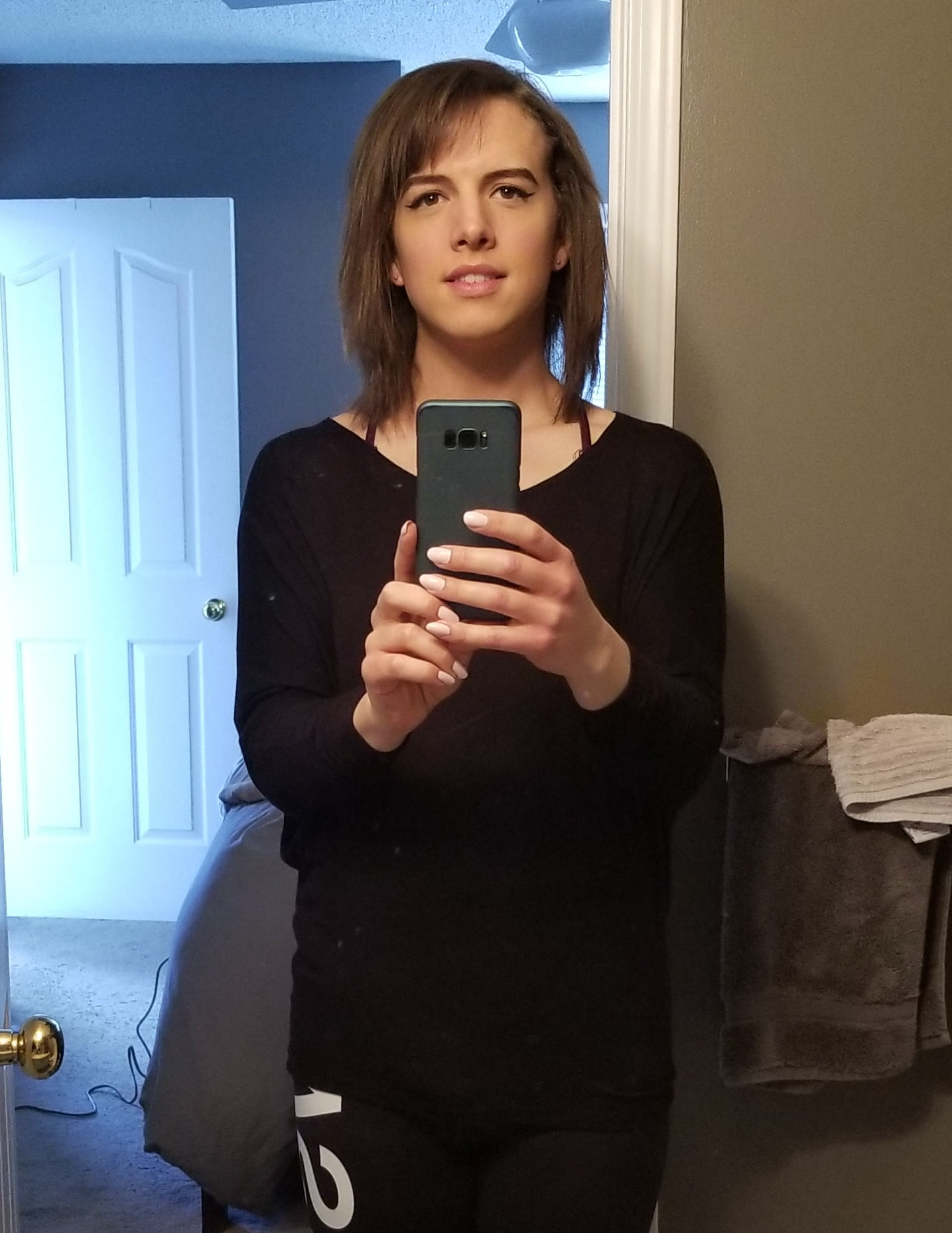30 MtF on 7 months HRT. How am I doing? | Scrolller
