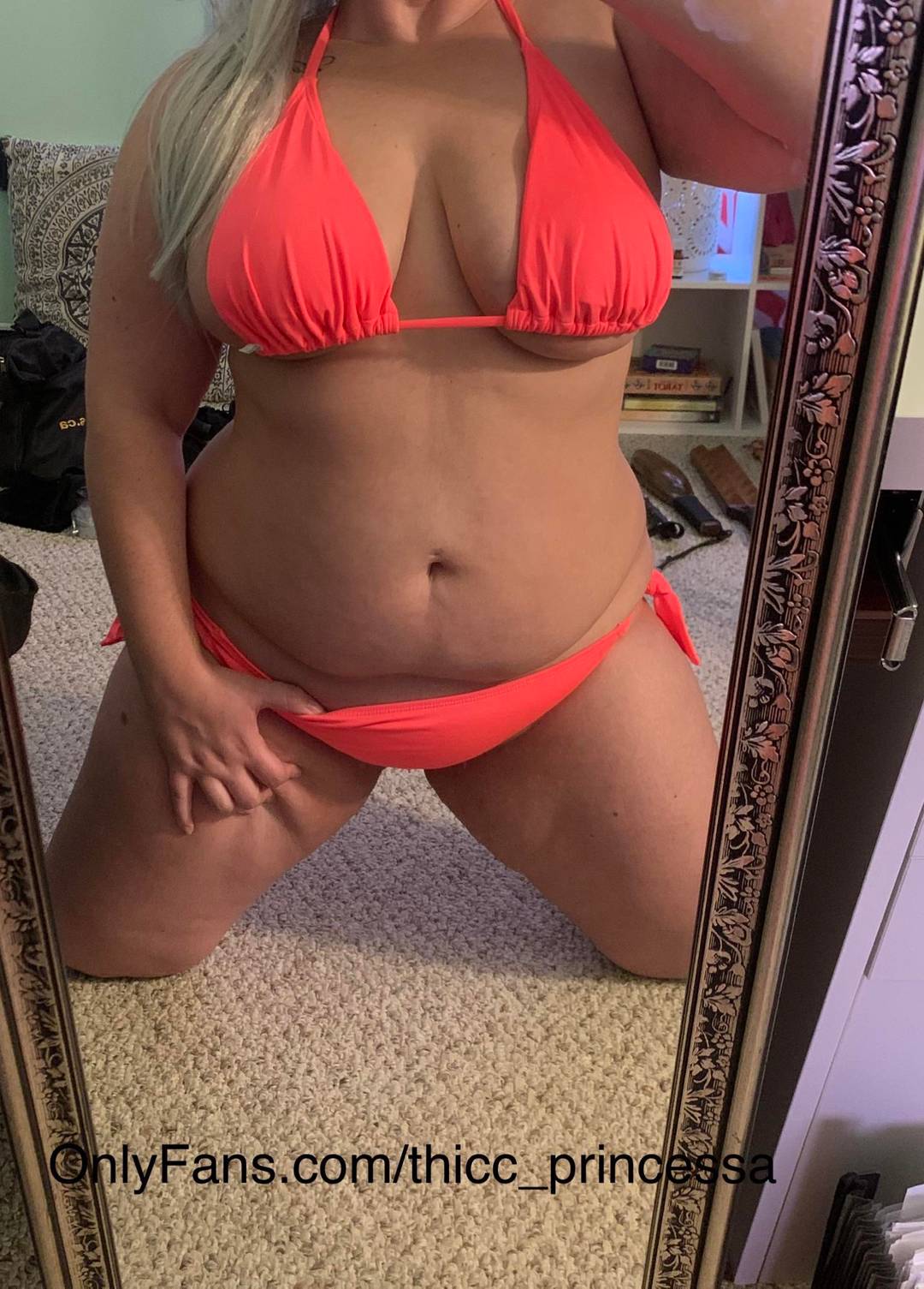 36[F] and curvy, do I qualify as a cougar? 🐯💦 | Scrolller