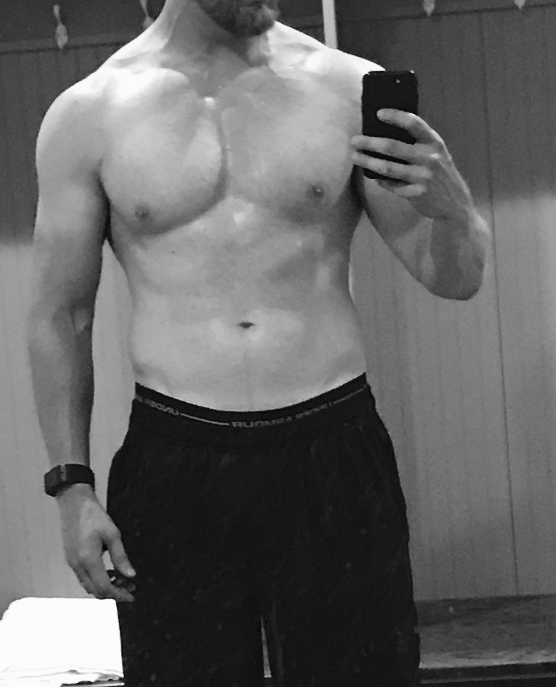 37(M) working out hard | Scrolller