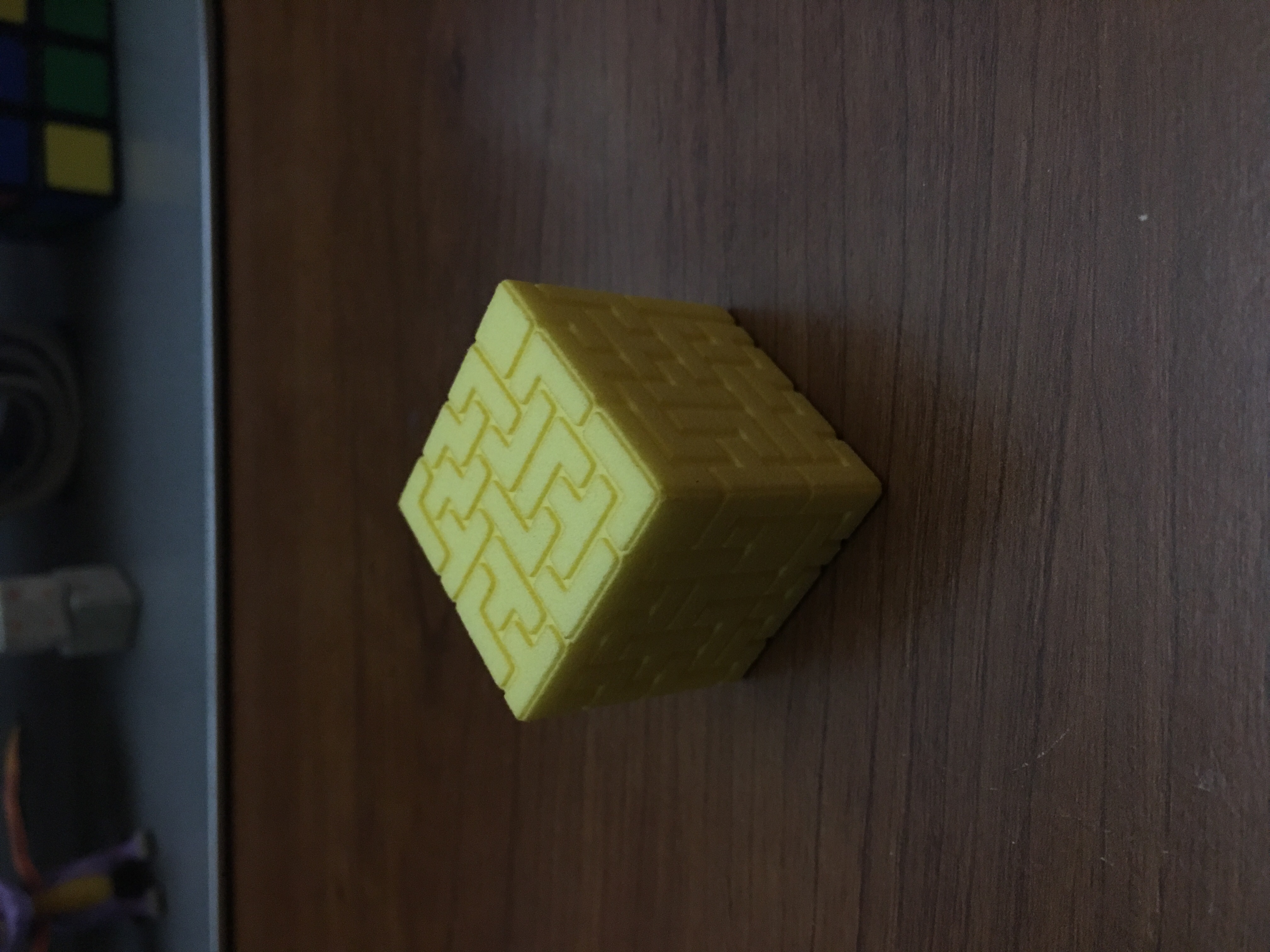 3D Printed FEZ Cube | Scrolller