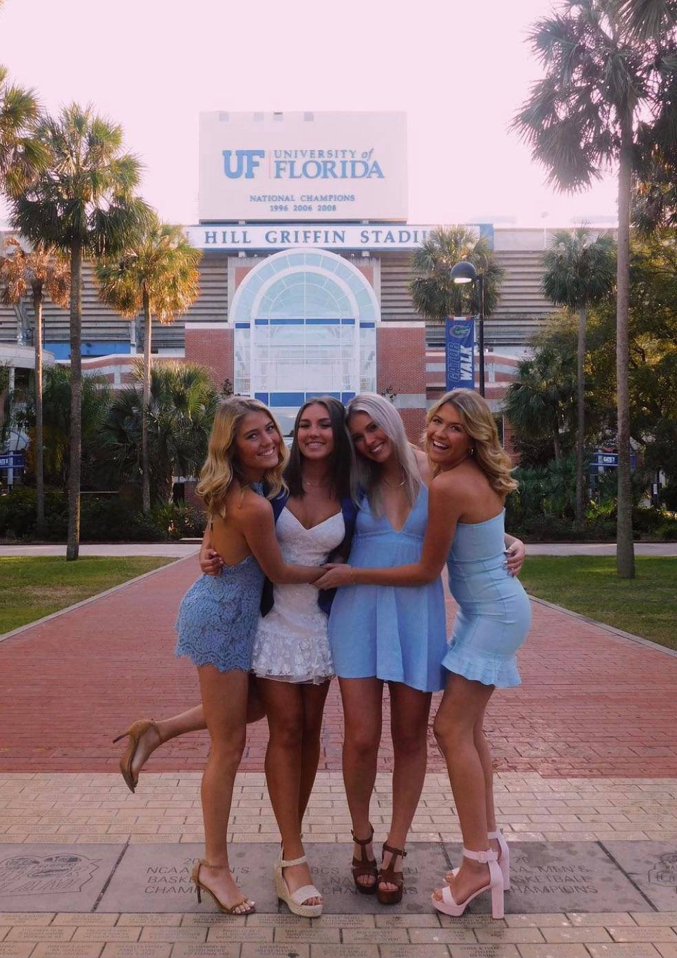 [4] gators 🐊 | Scrolller