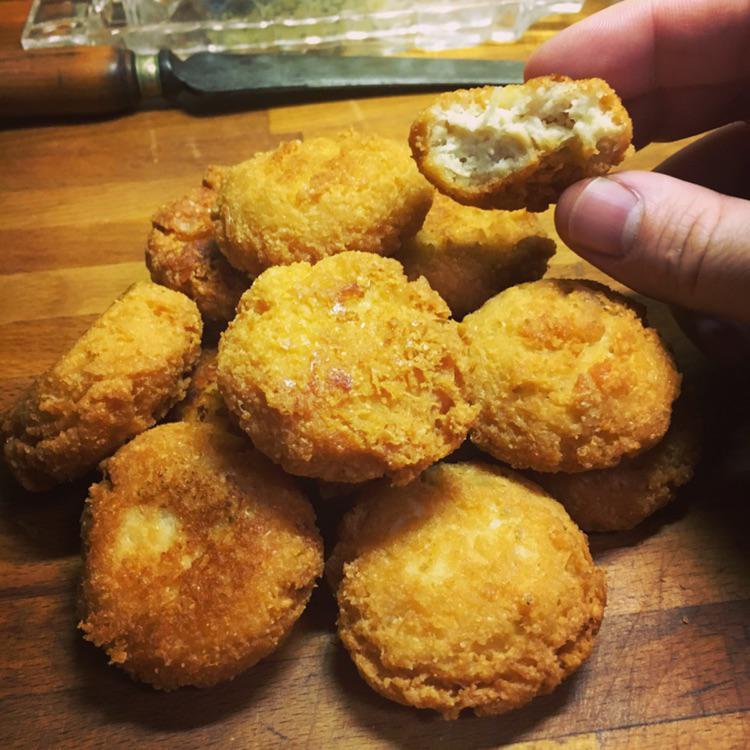 4 Ingredient Keto Chicken Nuggets | Scrolller