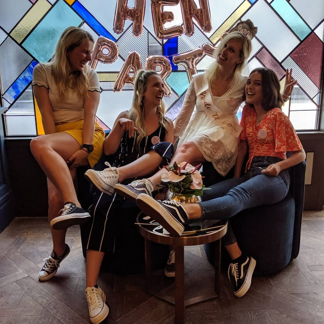 [4] which of these gets dirty at the hen party? | Scrolller