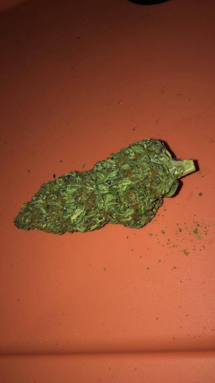 5 Gram Nug | Scrolller