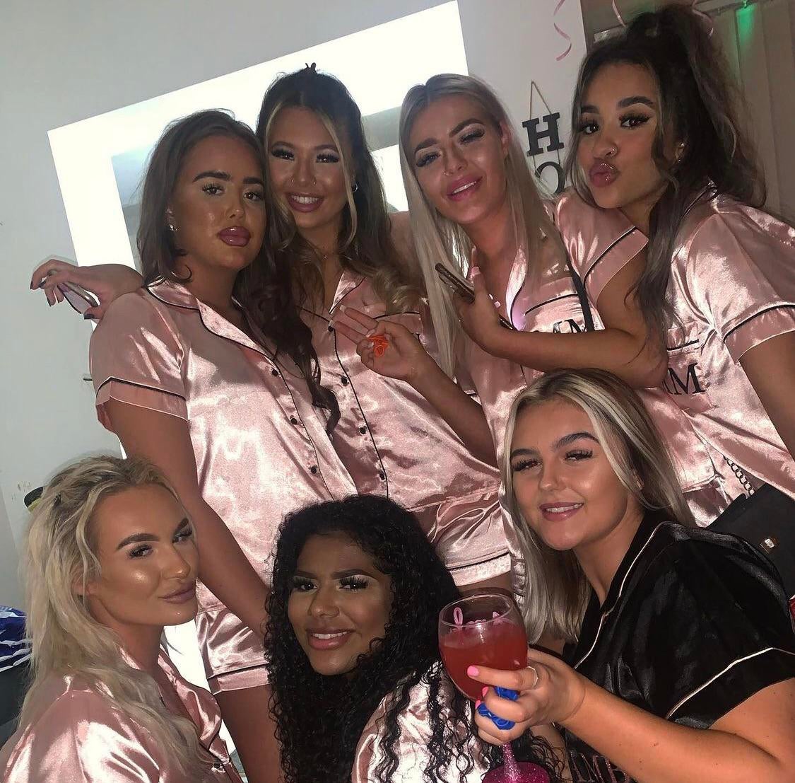 [7] shiny girls | Scrolller