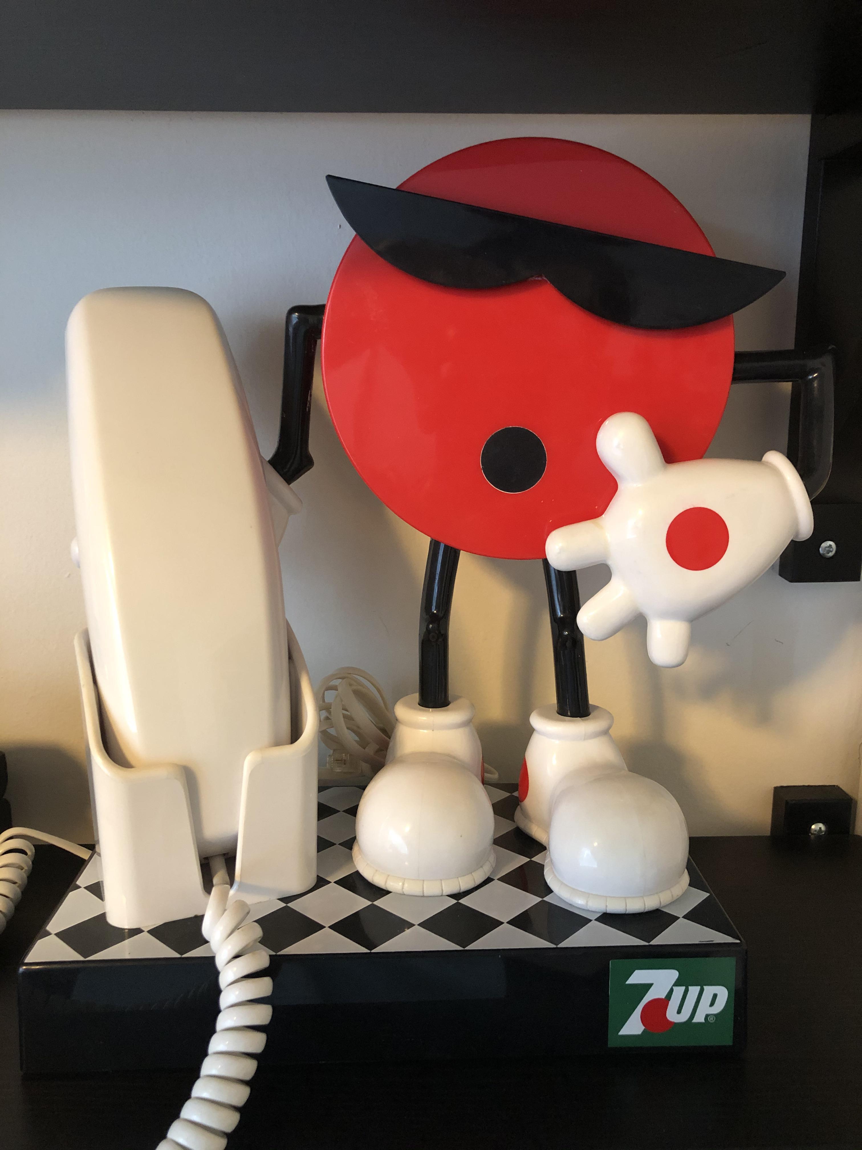 90s 7-Up Cool Spot Telephone | Scrolller