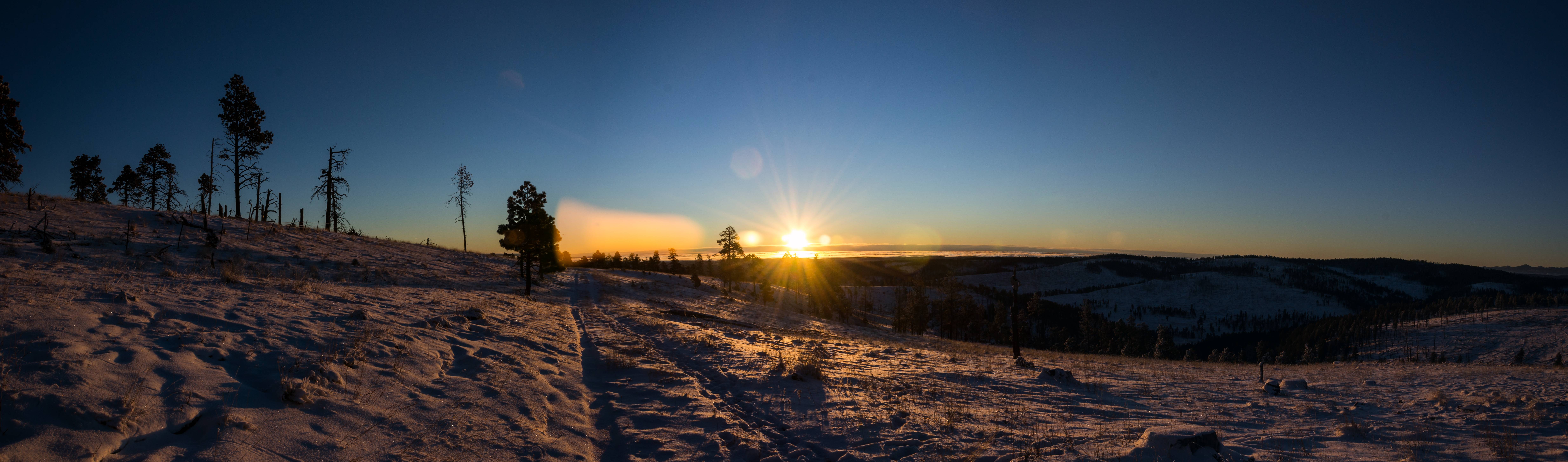 [9869x2906] The most beautiful sunrise I've ever witnessed. | Scrolller