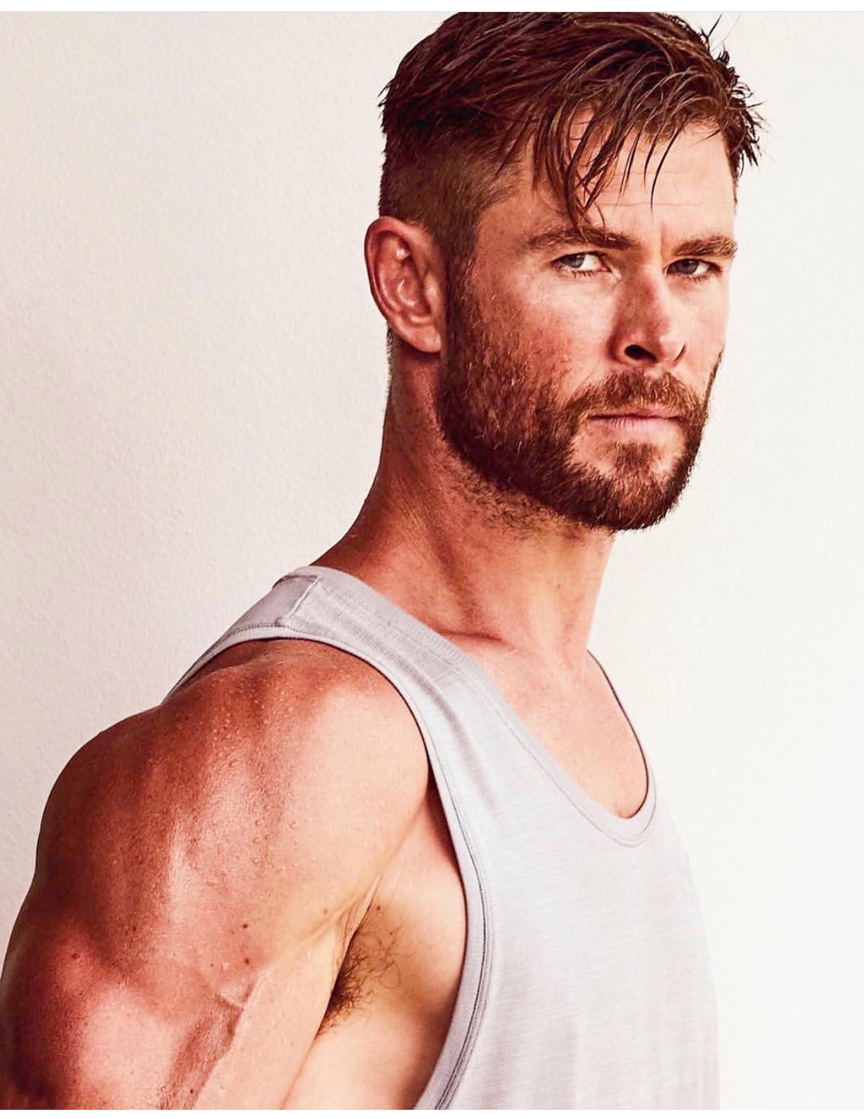 A collection I created of Chris Hemsworth pit pics | Scrolller